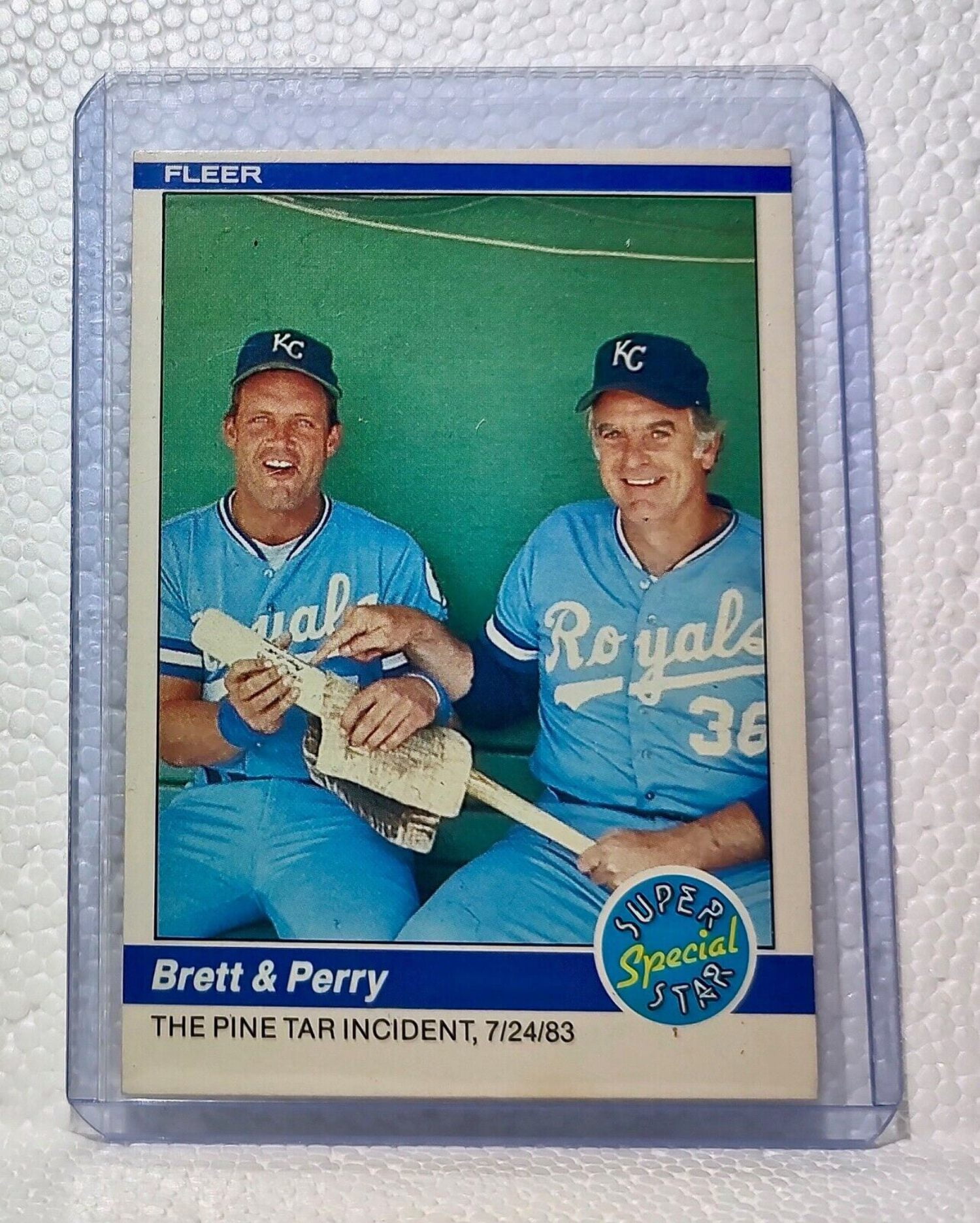 George Brett / Gaylord Perry 1983 Fleer MLB #638 Super Star Baseball ...