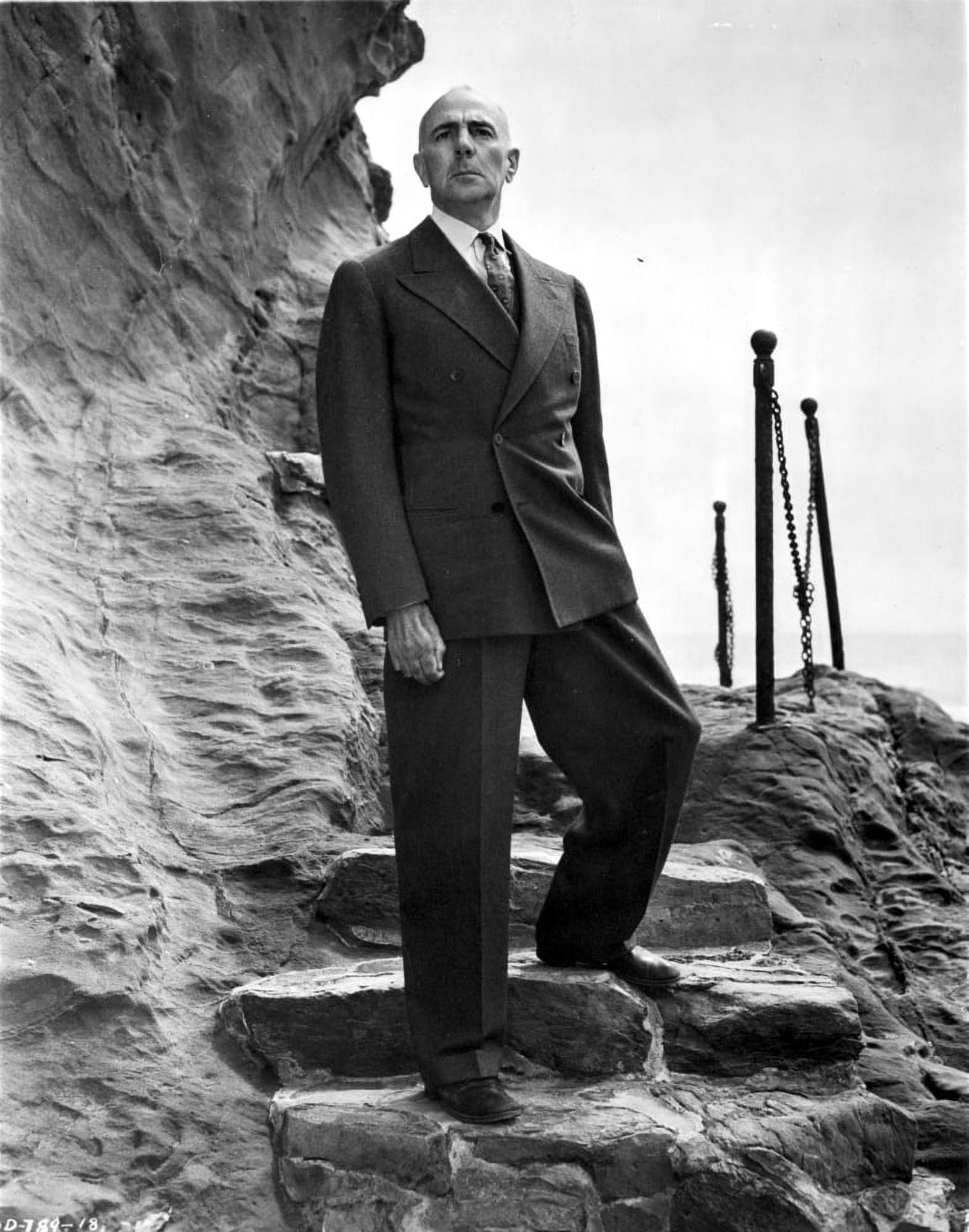 George Zucco posed in Suit Photo Print (8 x 10) - Walmart.com