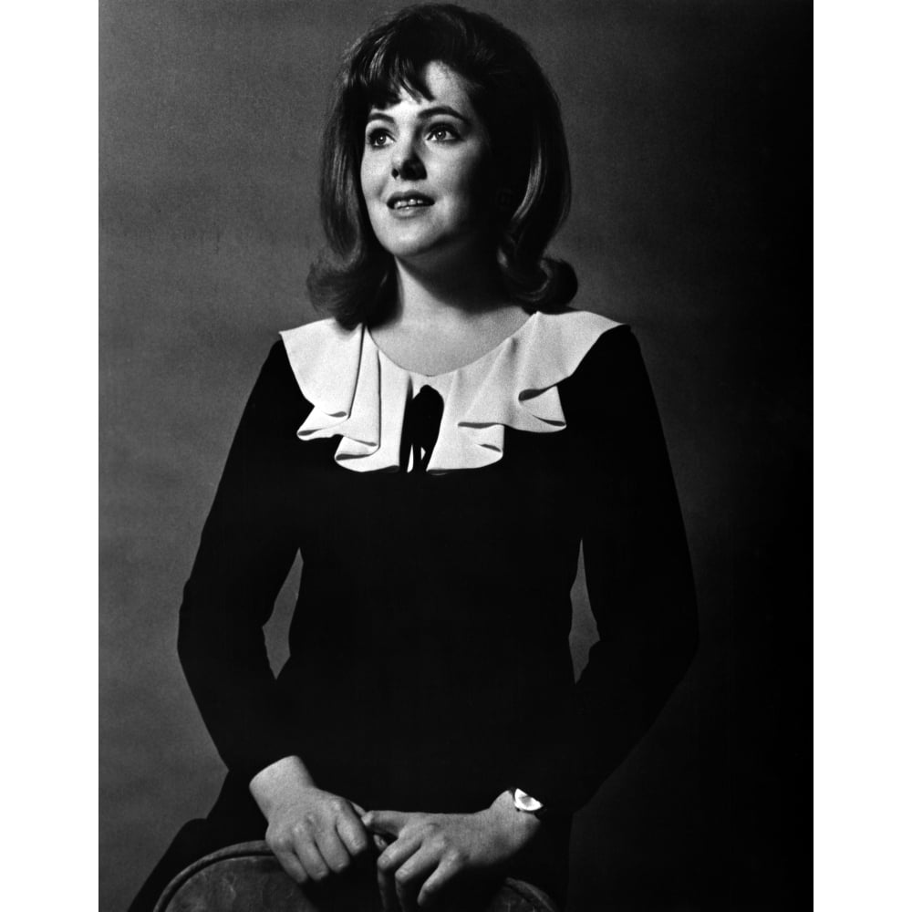 Georgy Girl Lynn Redgrave 1966 Photo Print (8 x 10) - Walmart.com