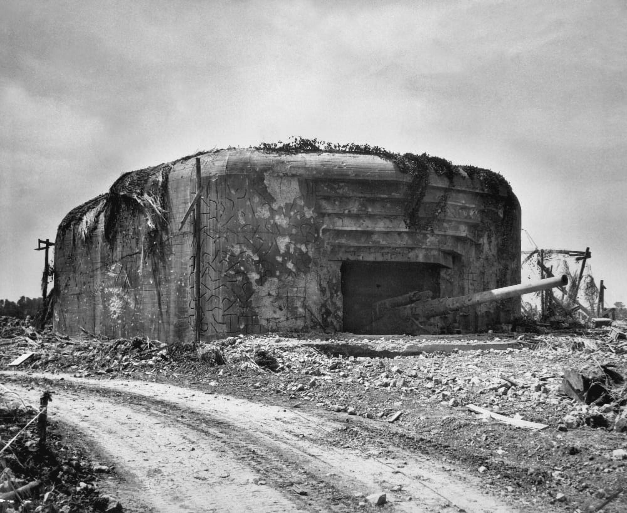 German Gun Emplacement Had Concrete Walls 13 Feet Thick And Four 10 14 ...