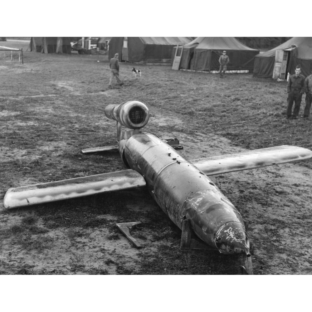 German V-1 Pilotless 'Buzz Bomb' Was Found Intact By The Us Army 9Th ...