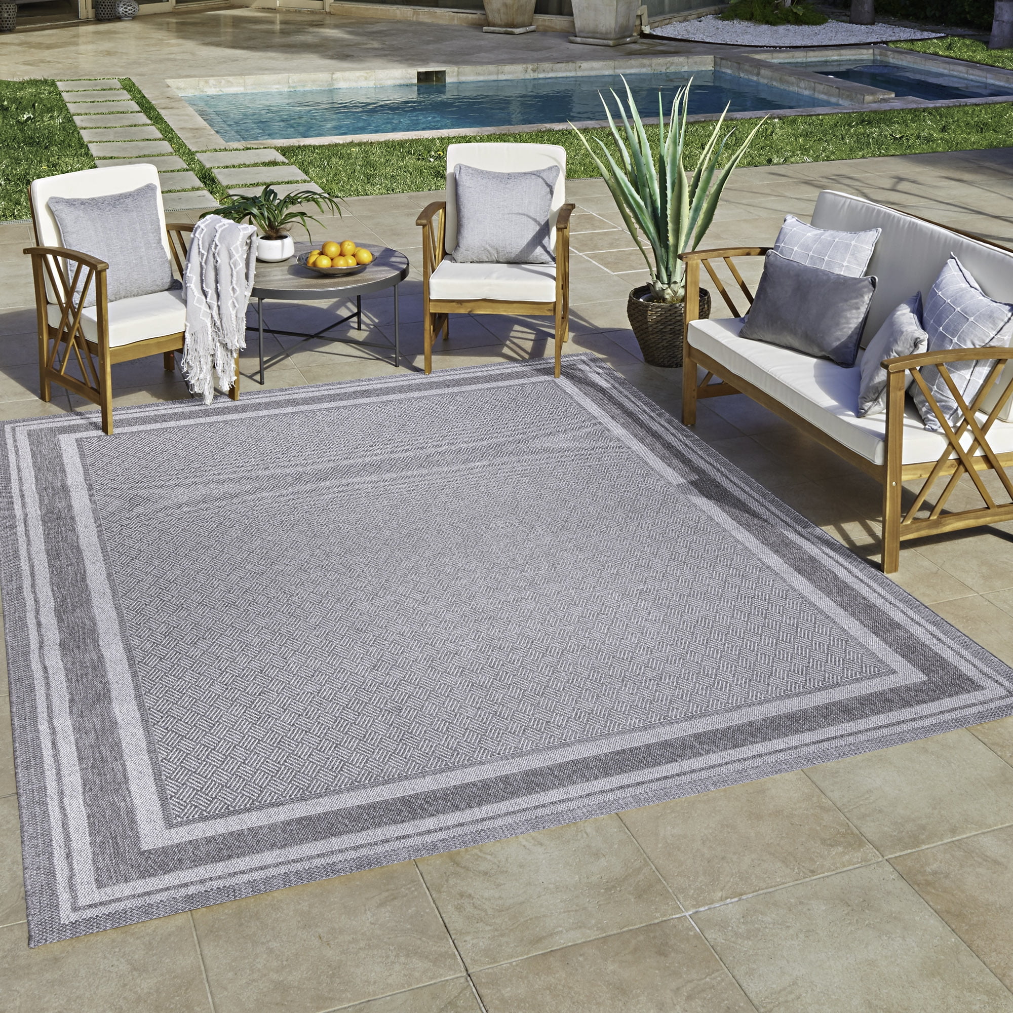 Gertmenian Ringley Tailer Modern/ Contemporary Striped Silver Area Rug ...