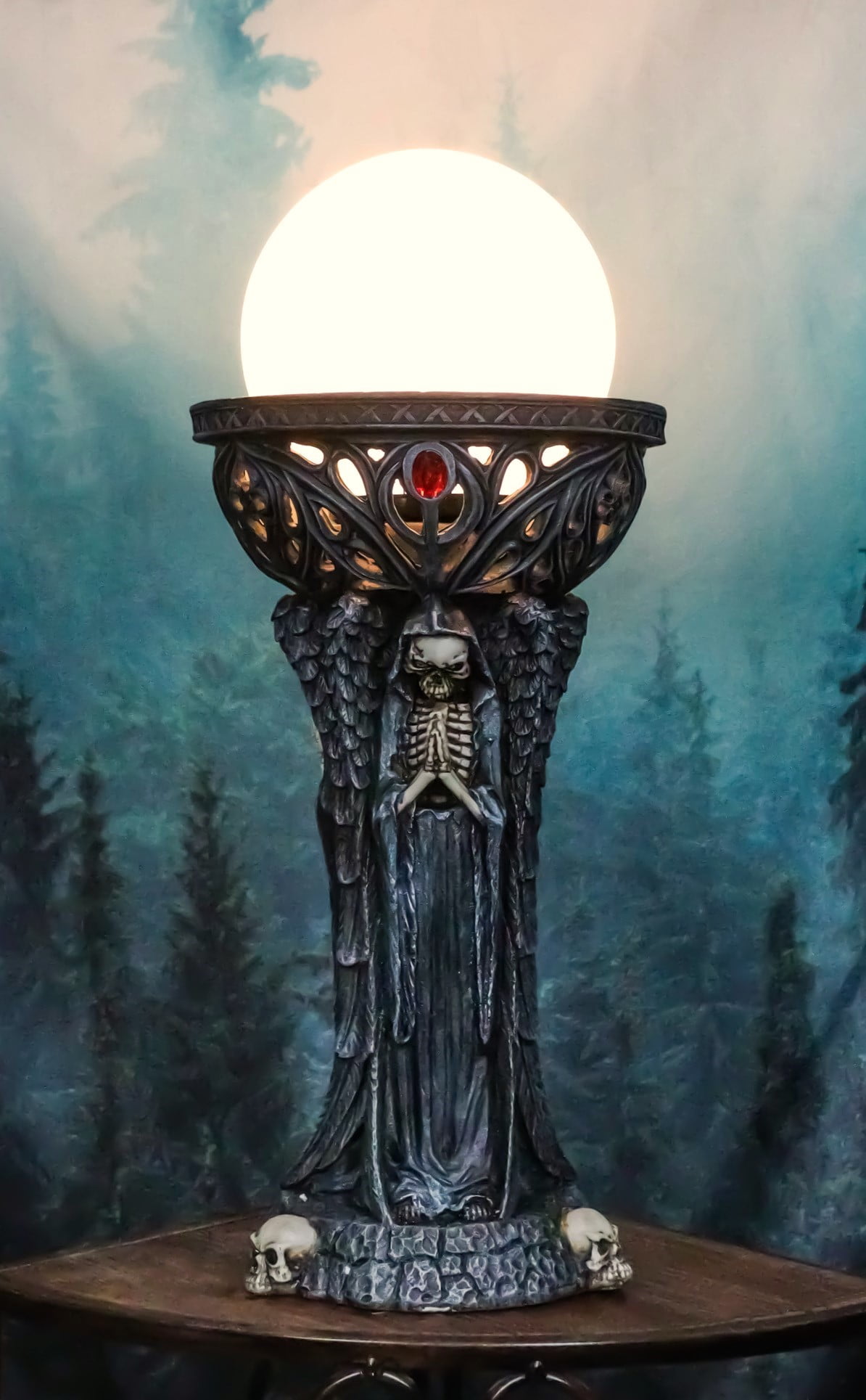 Ghastly Illumination Sinister Skeleton Grim Reapers Sculptural Table ...
