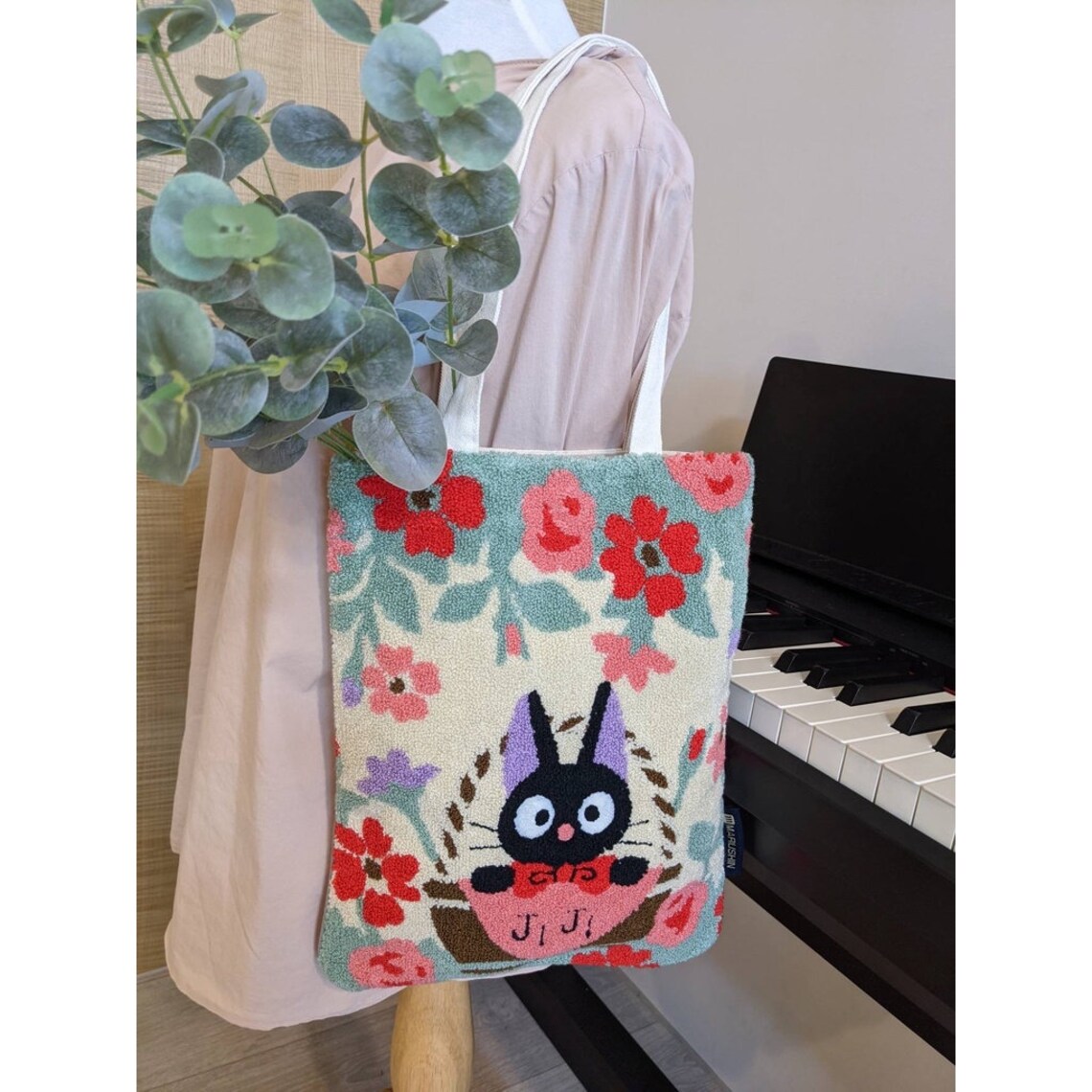 Ghibli | My Neighbor Totoro /Kiki's delivery black cat Jiji cute canvas ...