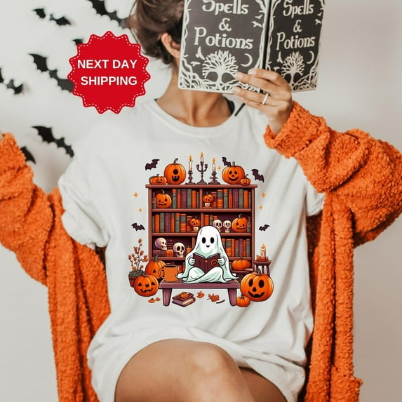 Ghost Book Reader Shirt, Reading Tee Book lover Reading enthusiast book shirt ghost reader tee ...