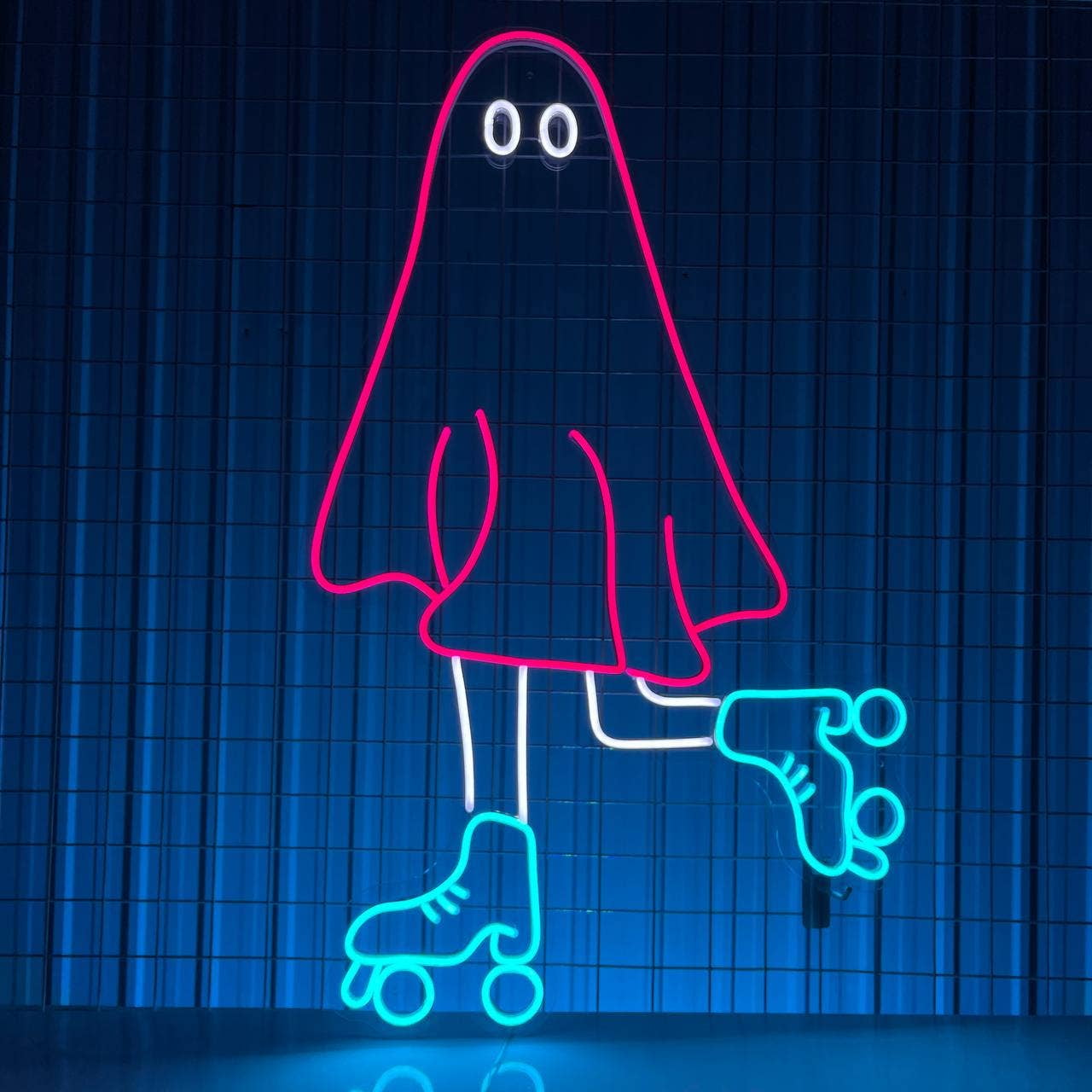 Ghost Skating Neon Sign, Cool Ghost Halloween party Décor - Walmart.com