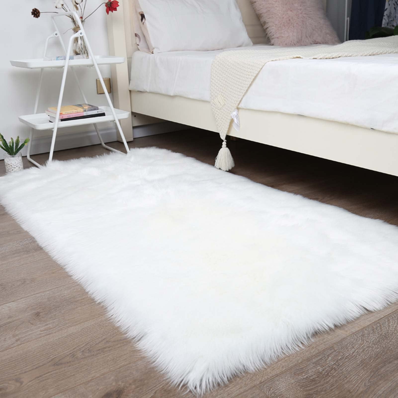 Ghouse Soft Fur 3x4ft Shaggy White Area Rug: Fluffy, Machine Washable ...