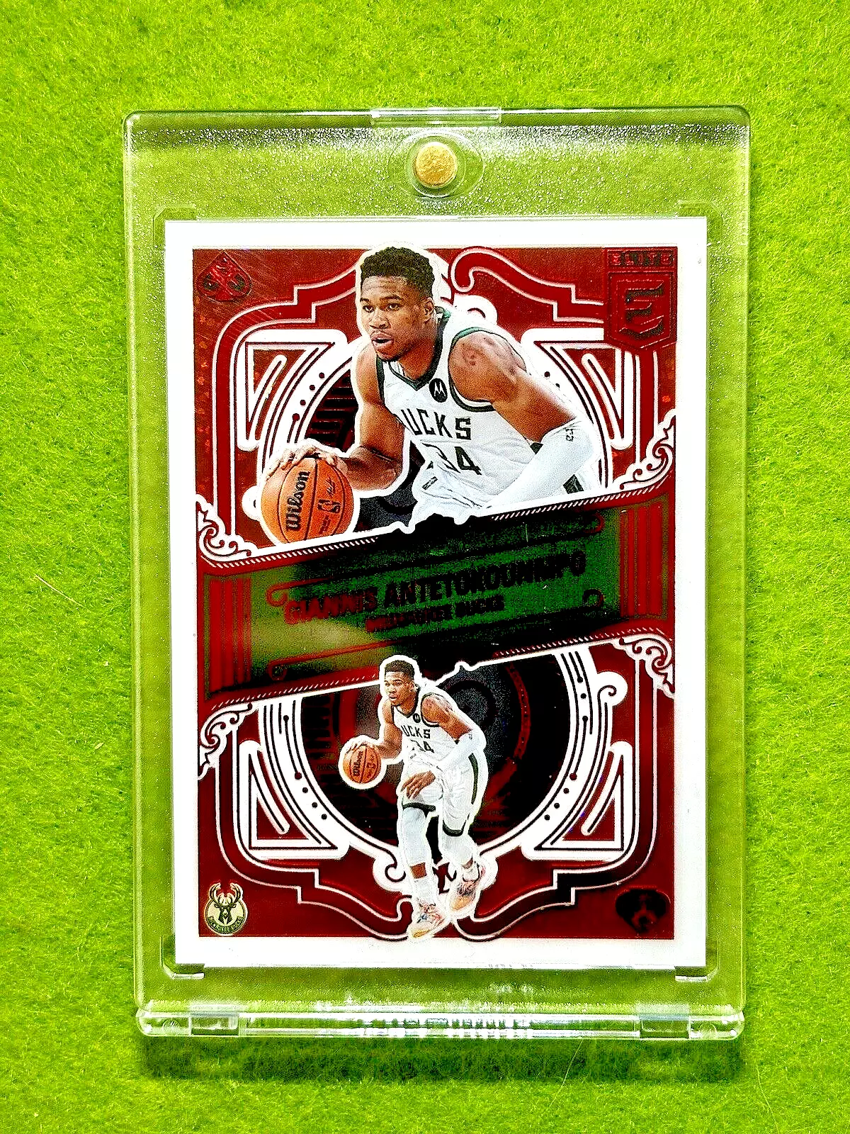 Giannis Antetokounmpo WHITE SPARKLE PRIZM Asia Red CLEAR CARD 2022 ...