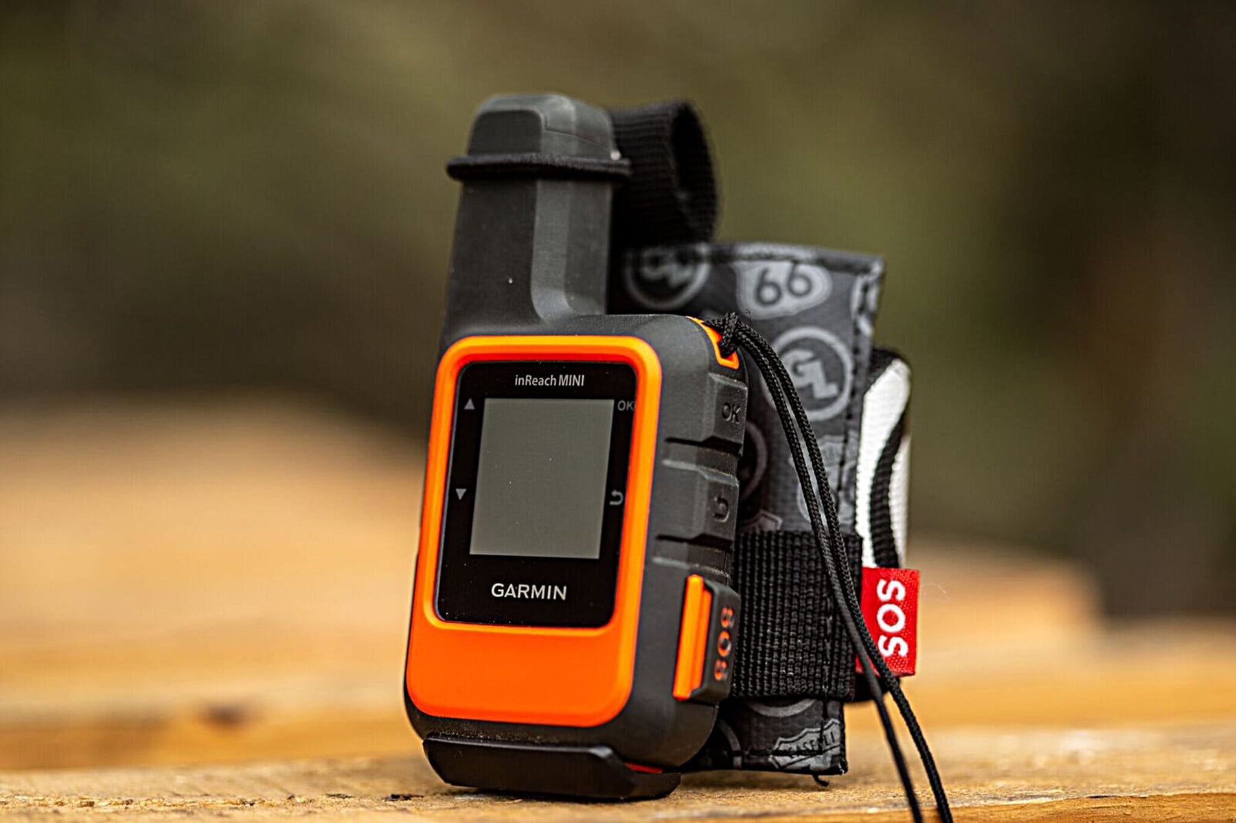 Giant Loop Tracker Packer Holster Garmin inReach - Black - Walmart.com