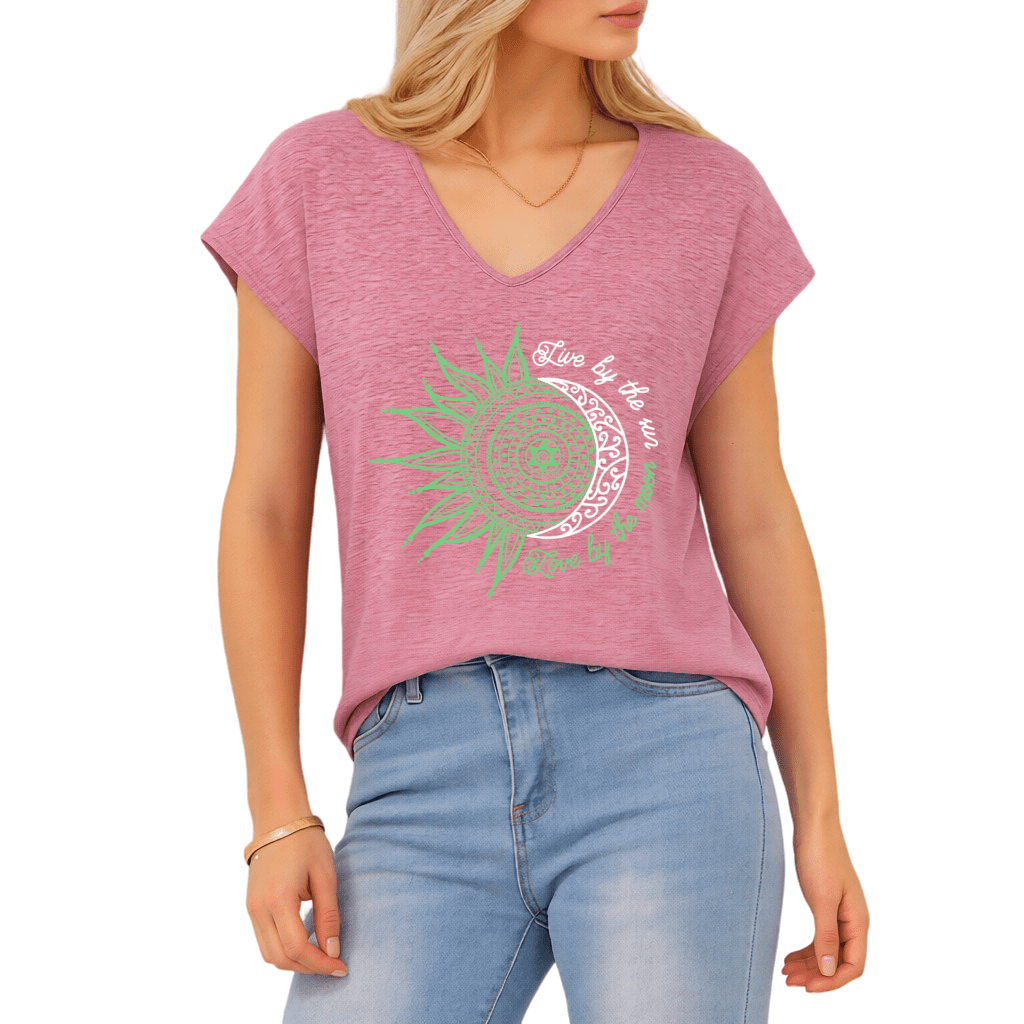 Giffimy Women's Green "Live By The Sun Love By The Moon" Rose Red V ...