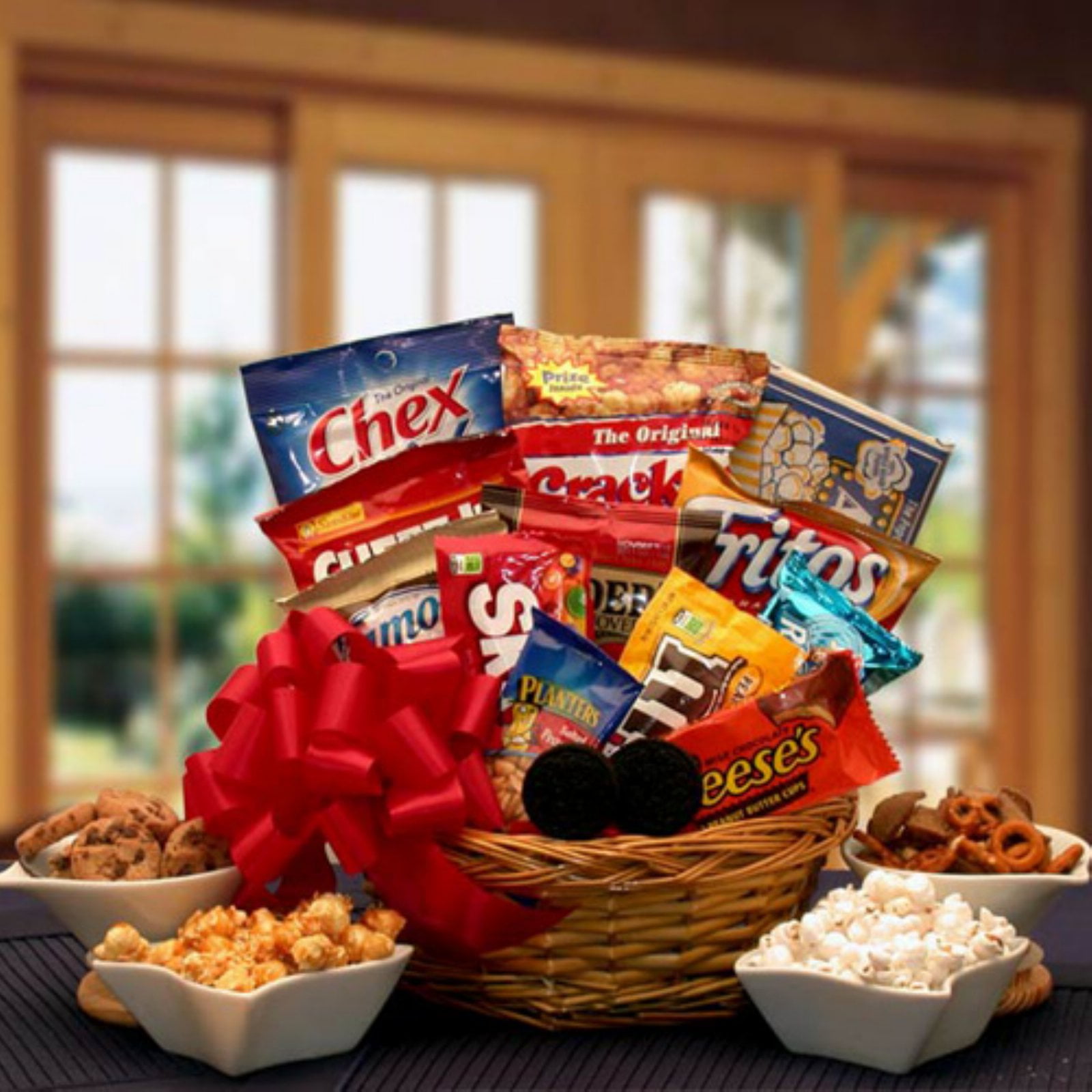 Gift Basket 820472 Gourmet Snack Lovers Gift Set - Walmart.com