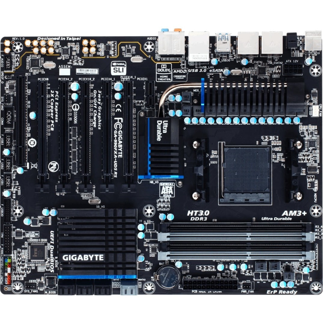 Gigabyte Ultra Durable GA-990FXA-UD5 R5 Desktop Motherboard, AMD ...