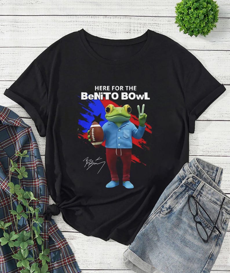 Gild Leaf 2026 Puerto Rico Football Show Shirt, Benito Bowl Bad Bunny ...