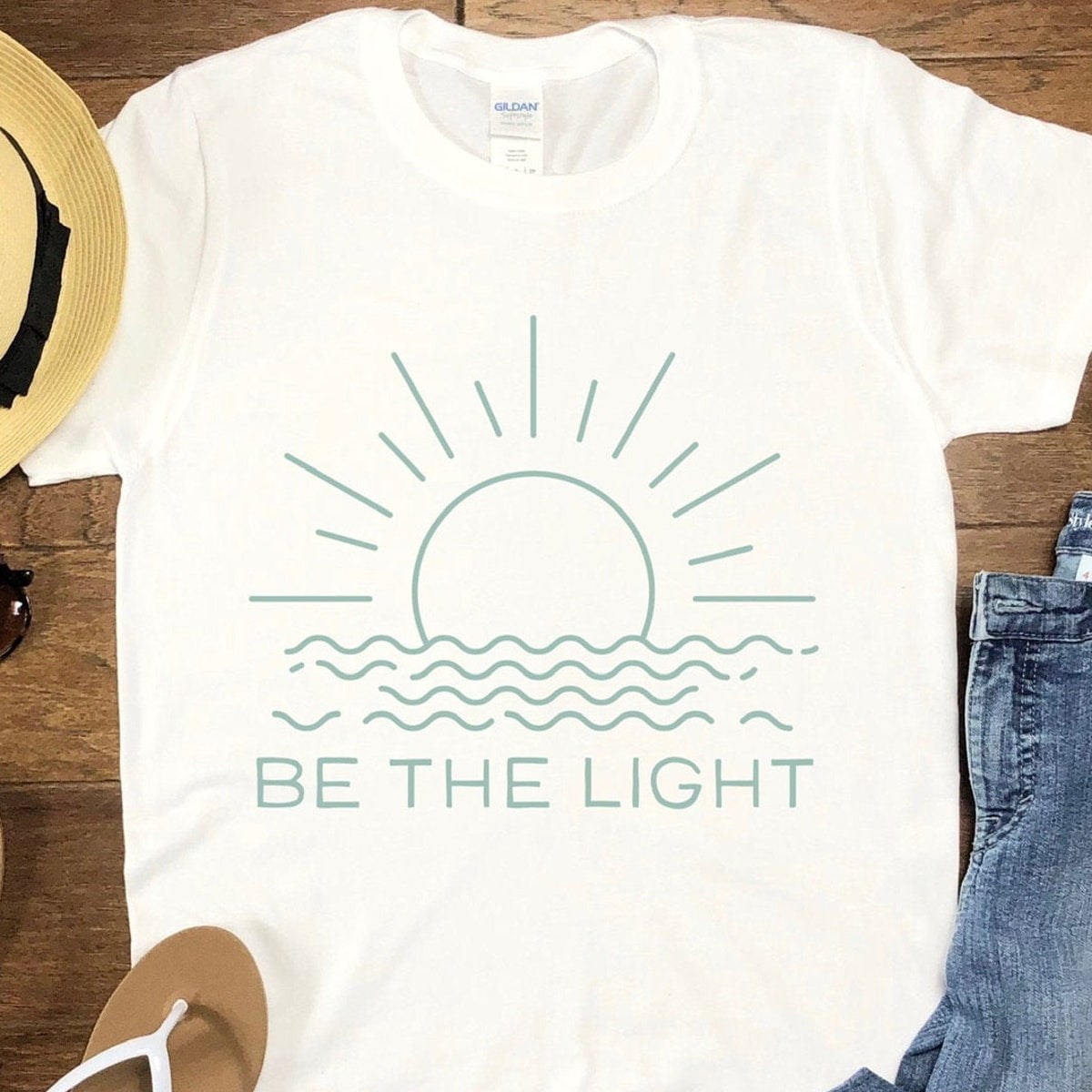 Gildan Be The Light Matthew 5:14 Shirt, Bible Verse Christian Tee For ...