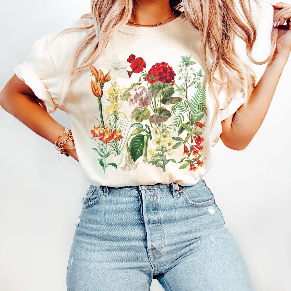 Gildan Botanical Wildflower Tee, Pressed Floral Vintage Style With ...