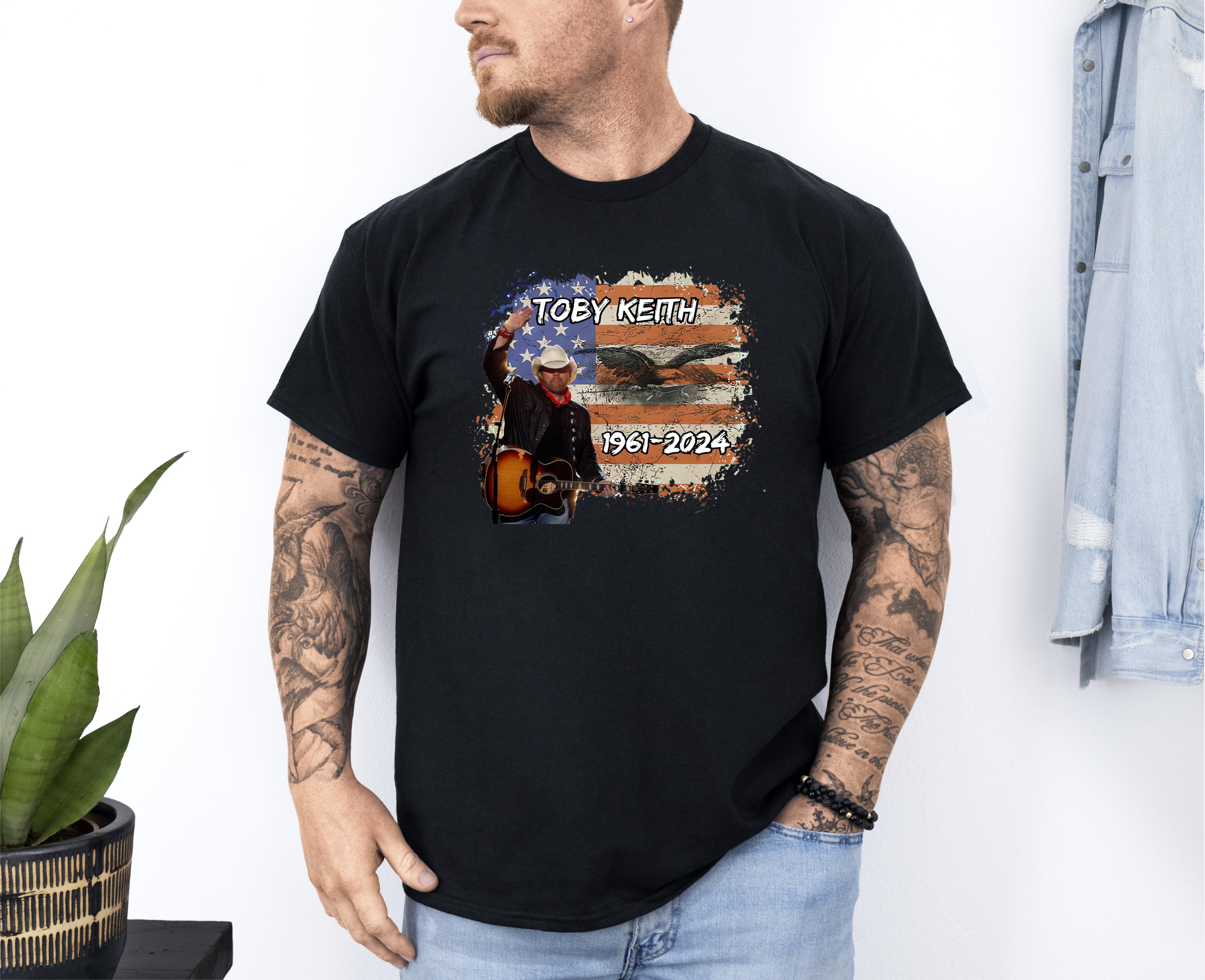 Gildan Country Music-Inspired Graphic Tee, Featuring Iconic Design ...