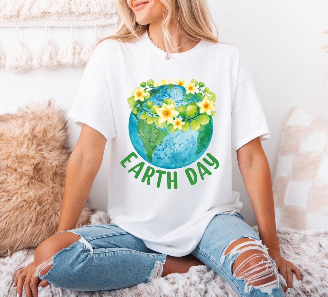 Gildan Everyday Green Living Shirt With Environmentalist Graphic ...