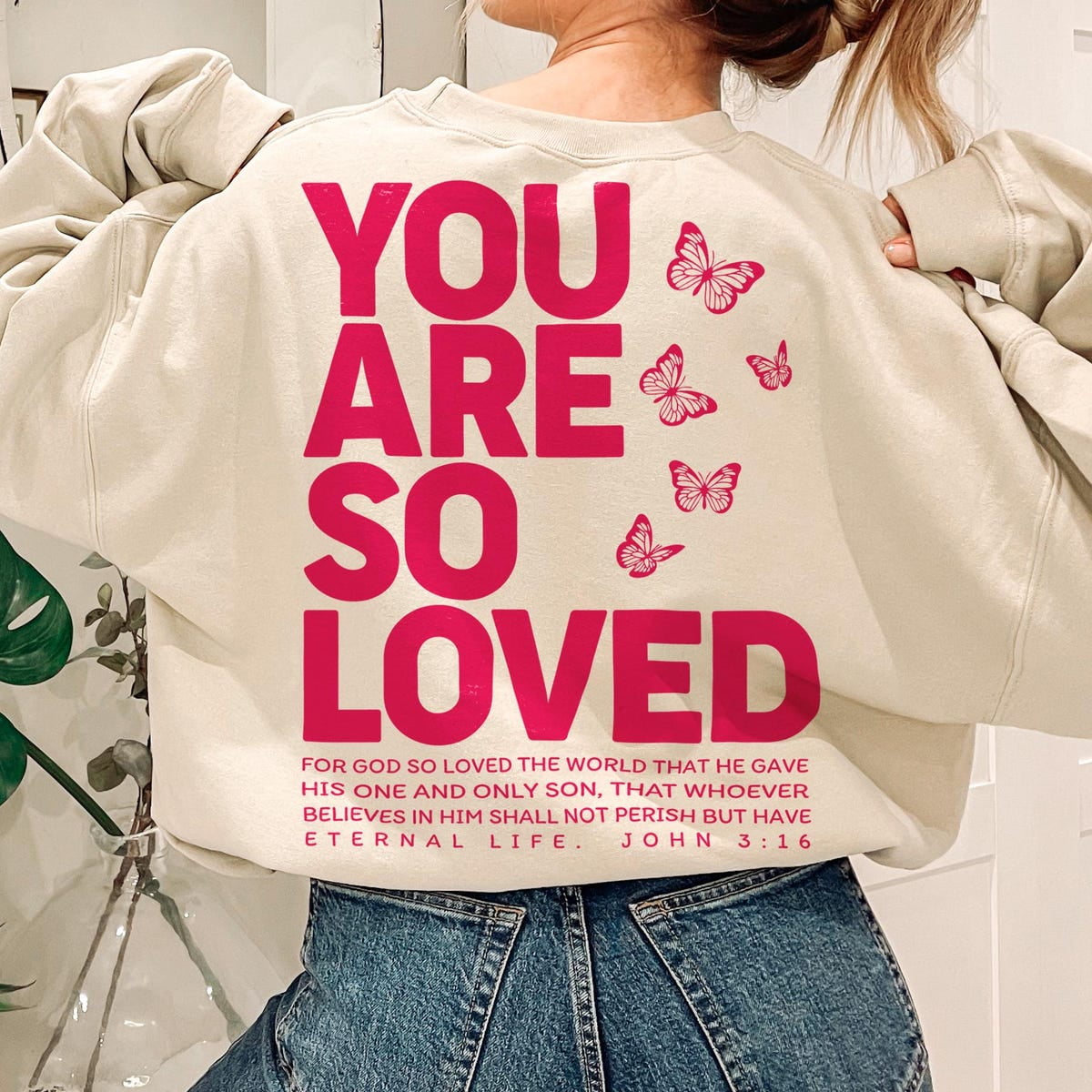 Gildan Romans 8:28 Message In Aesthetic Boho Style With Spiritual ...