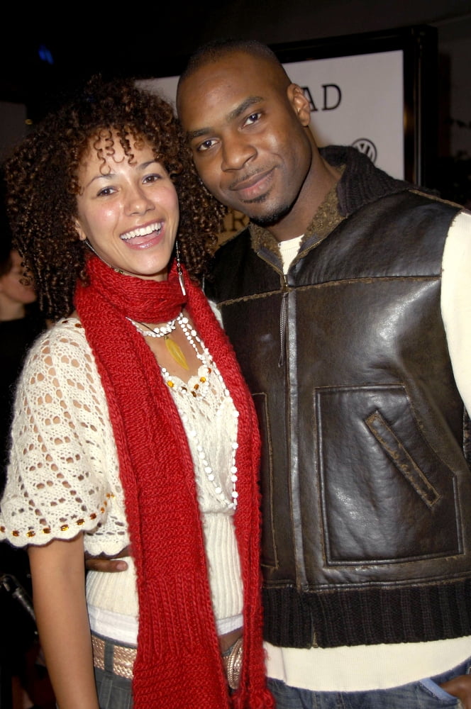 Gina Sameli, Raz Adoti At Arrivals For Jarhead Premiere, The Arclight ...