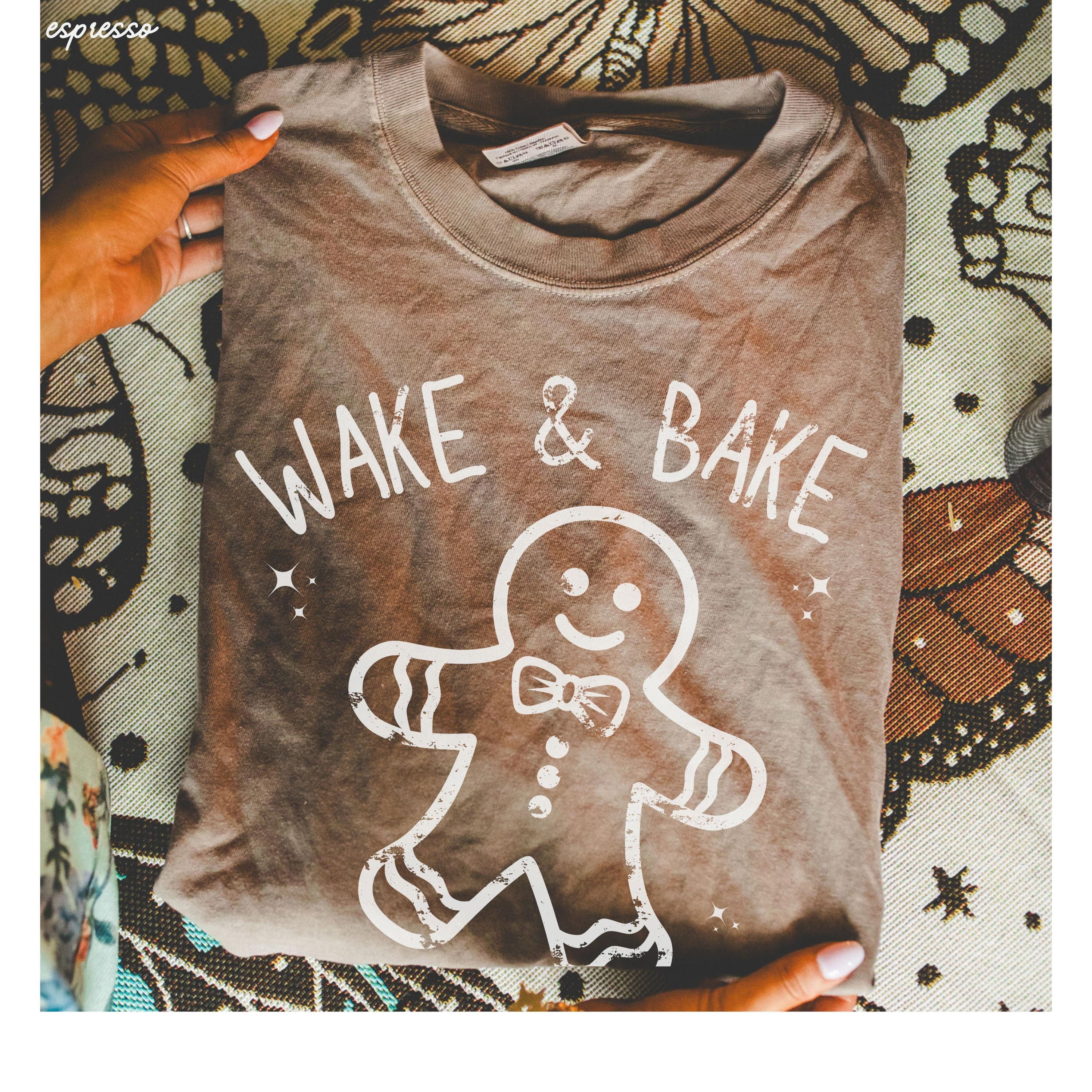 Gingerbread Shirt Cute Christmas Cookie Baking Shirt Gingerbread Man ...
