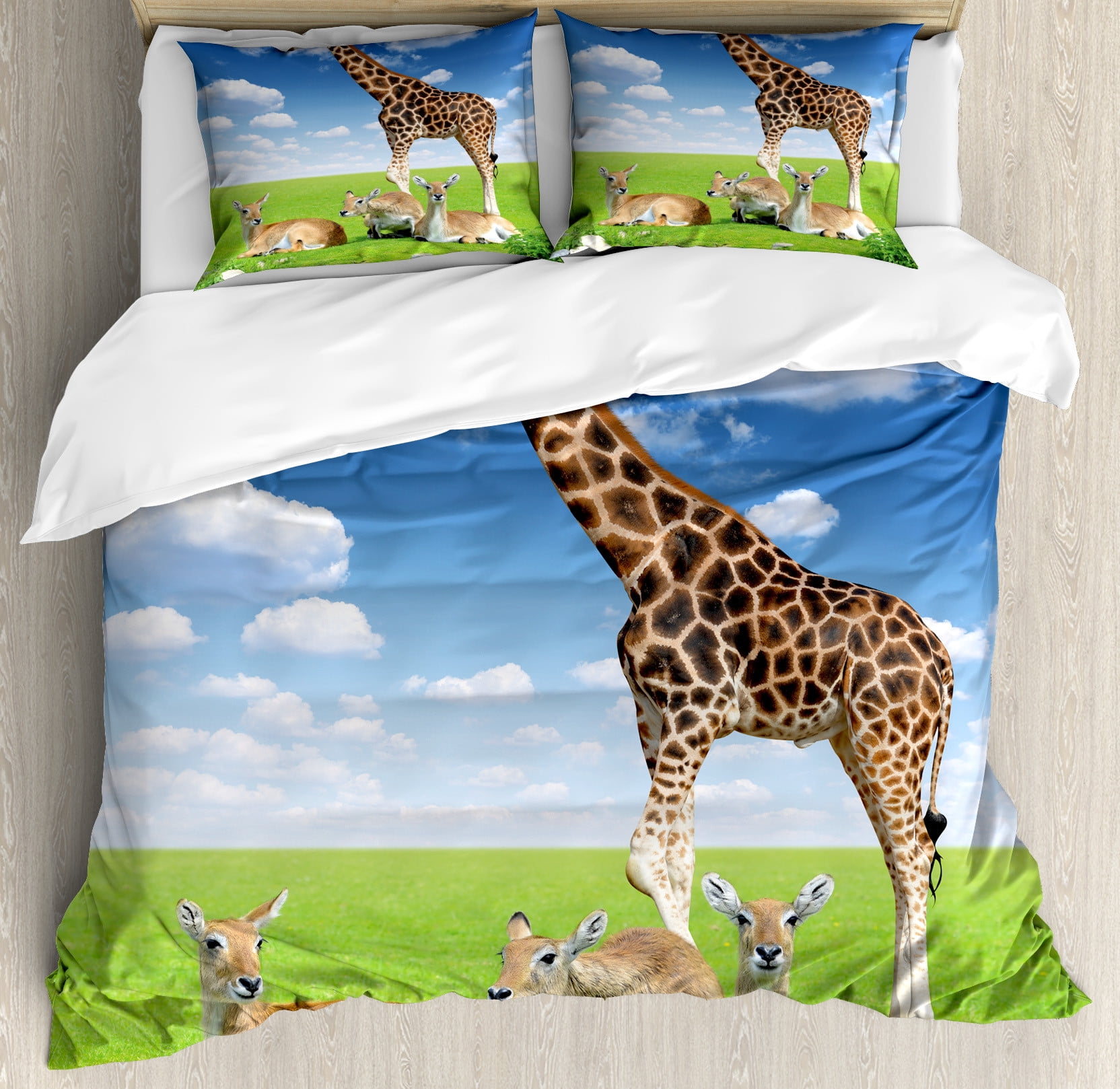Giraffe Duvet Cover Set, Antelope and Giraffe on Green Meadow Zoo ...