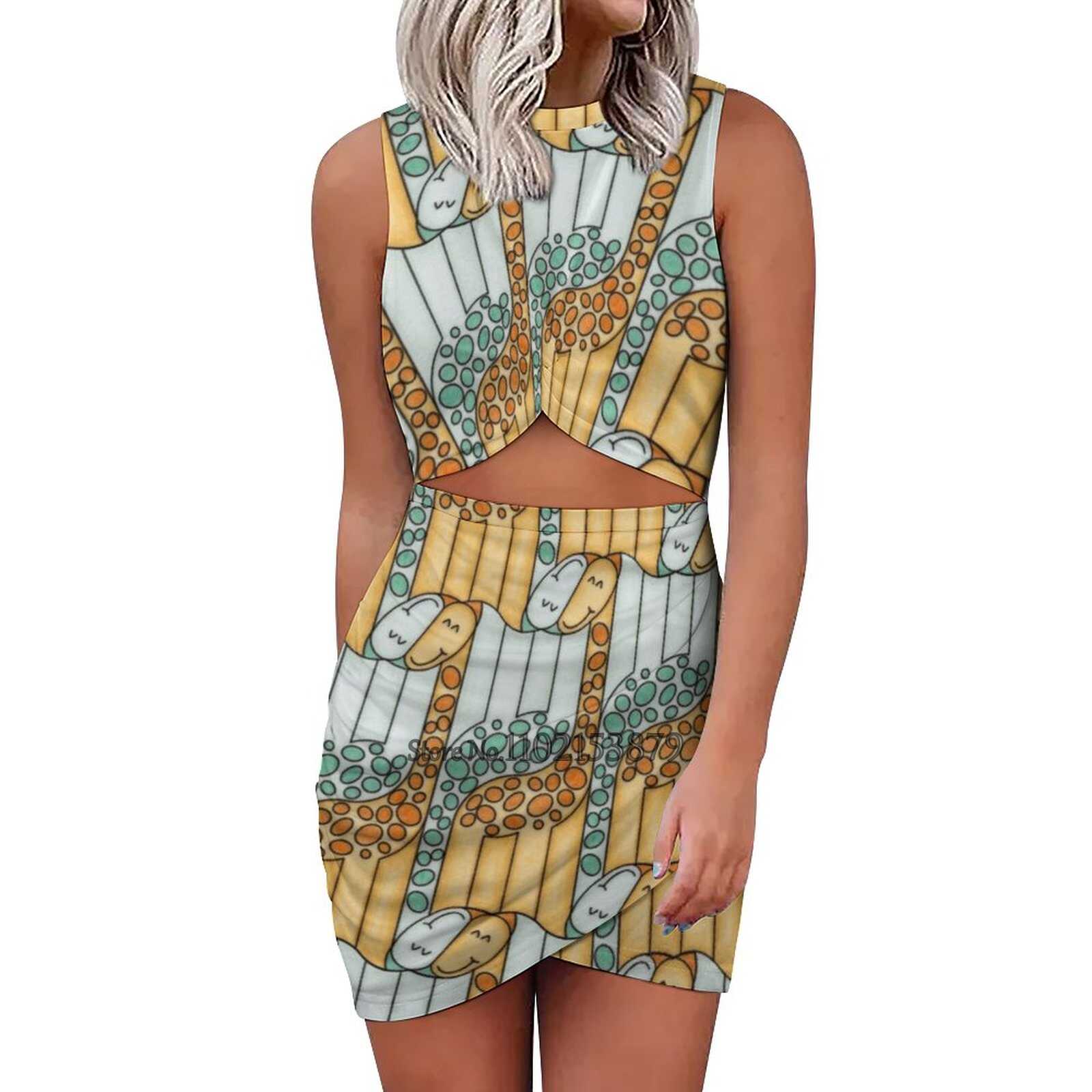 Giraffe Tessellation Back Lacing Backless Dress Square Neck Dress ...