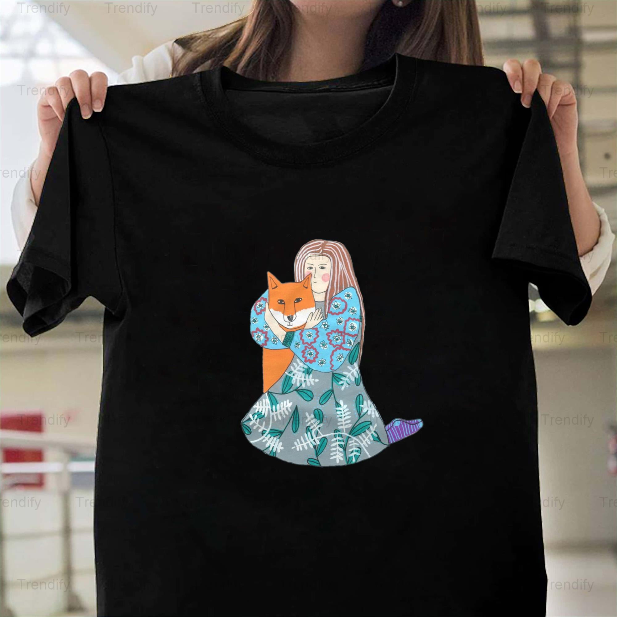 Girl Hugging A Fox Funny Animal Sarcastic Humor Quote H11629 T-Shirt ...