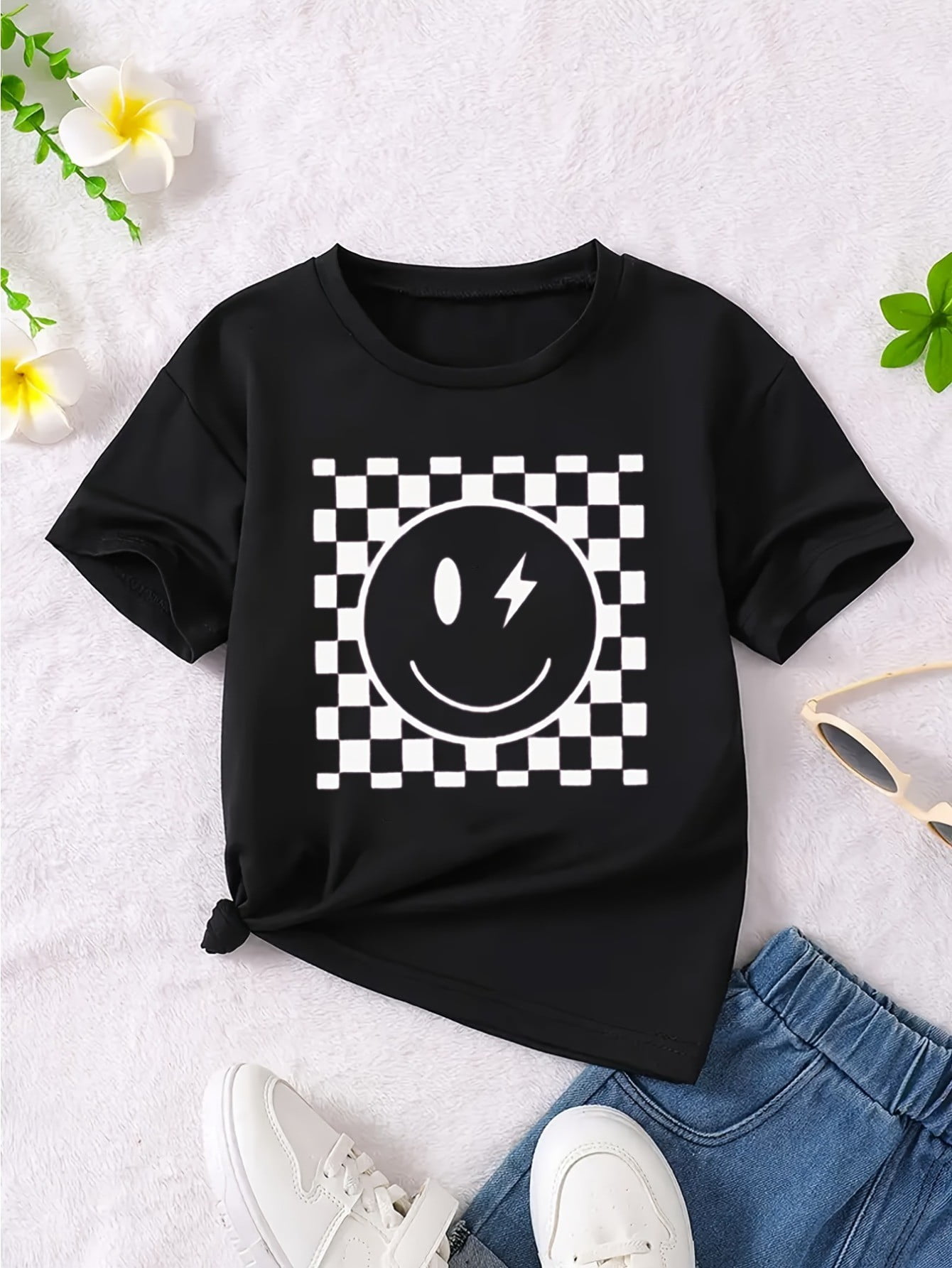 Girl's Cartoon Wink Face Checkerboard Pattern T-shirt, Casual Short ...