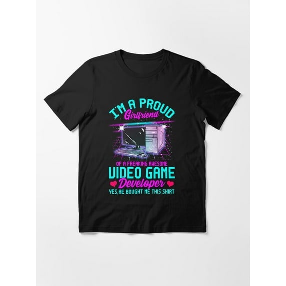 Girlfriend Of A Video Game Developer: Partner Gift Idea Unisex T-Shirt ...