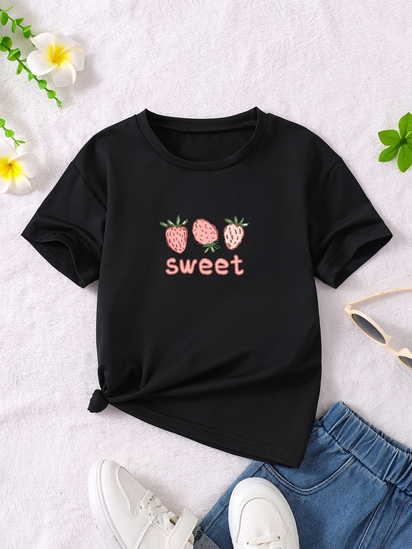Girls' Cute Crew Neck T-Shirt, Polyester Blend Cartoon Strawberry Print ...