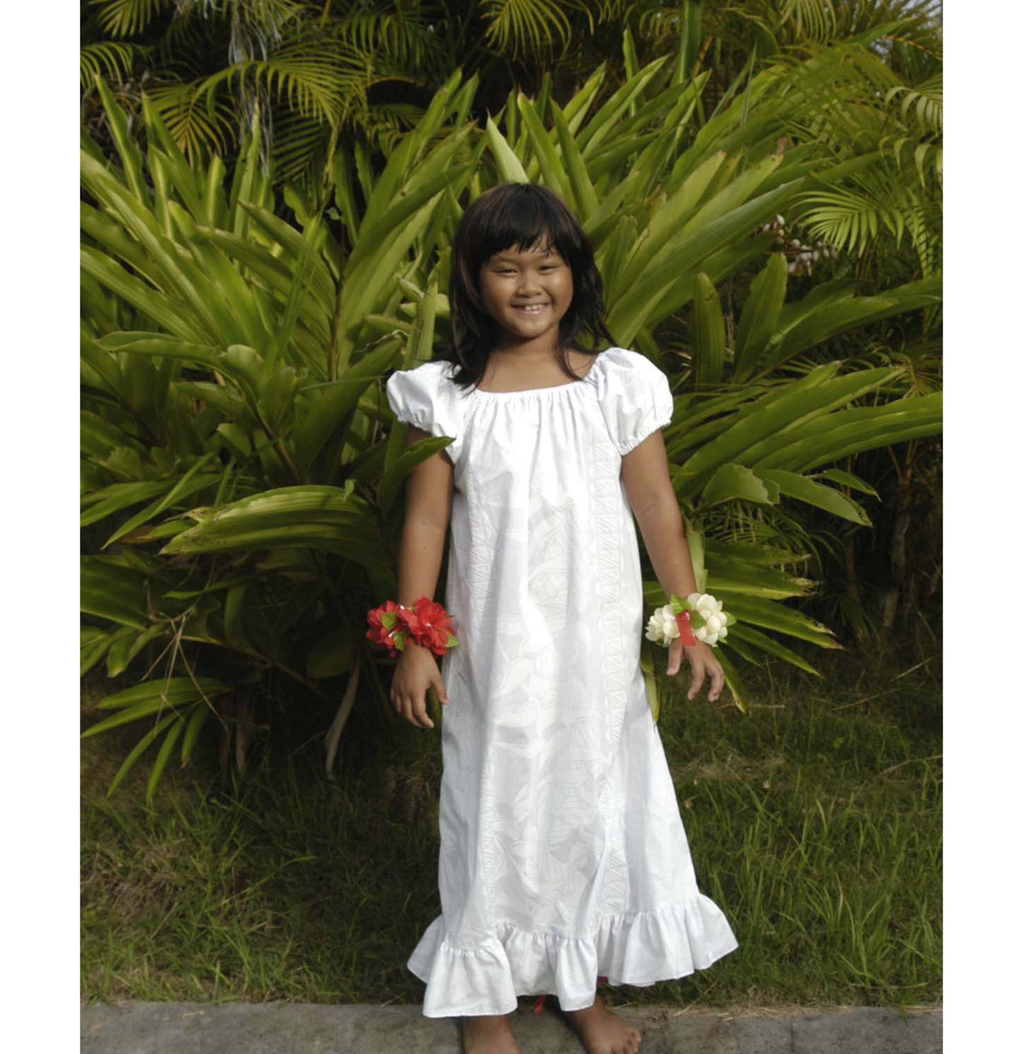 Girls Hawaiian Style Long Muumuu Dress White Flower on White. Girl size ...