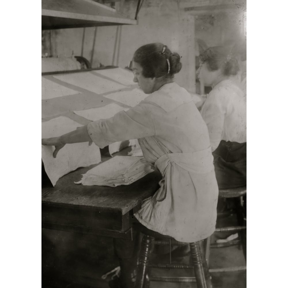Girls working at mangle in Bonanno Laundry Poster Print (24 x 36 ...