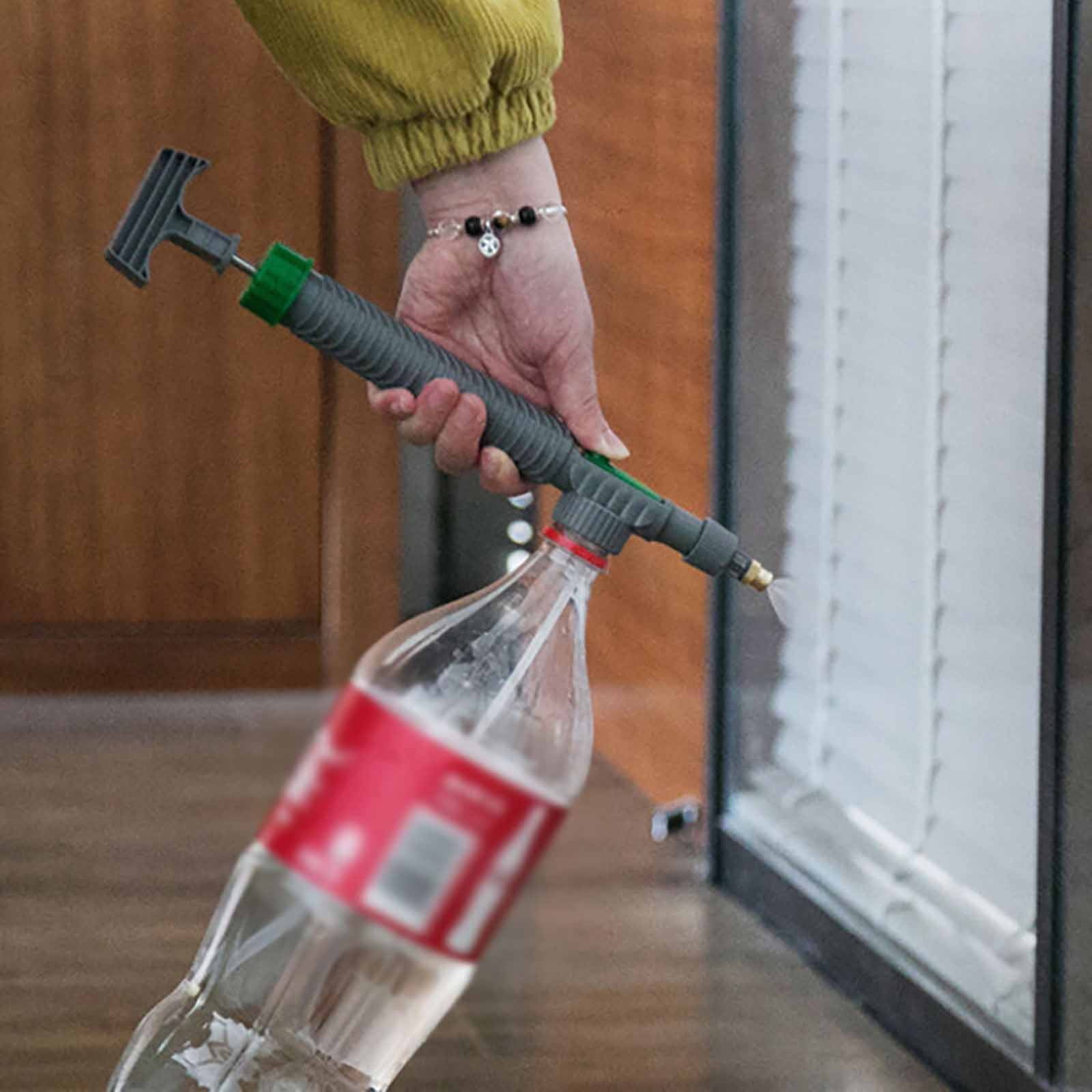 Giyblacko Water SprinklersAdjustable Beverage Bottle Sprayer Watering ...