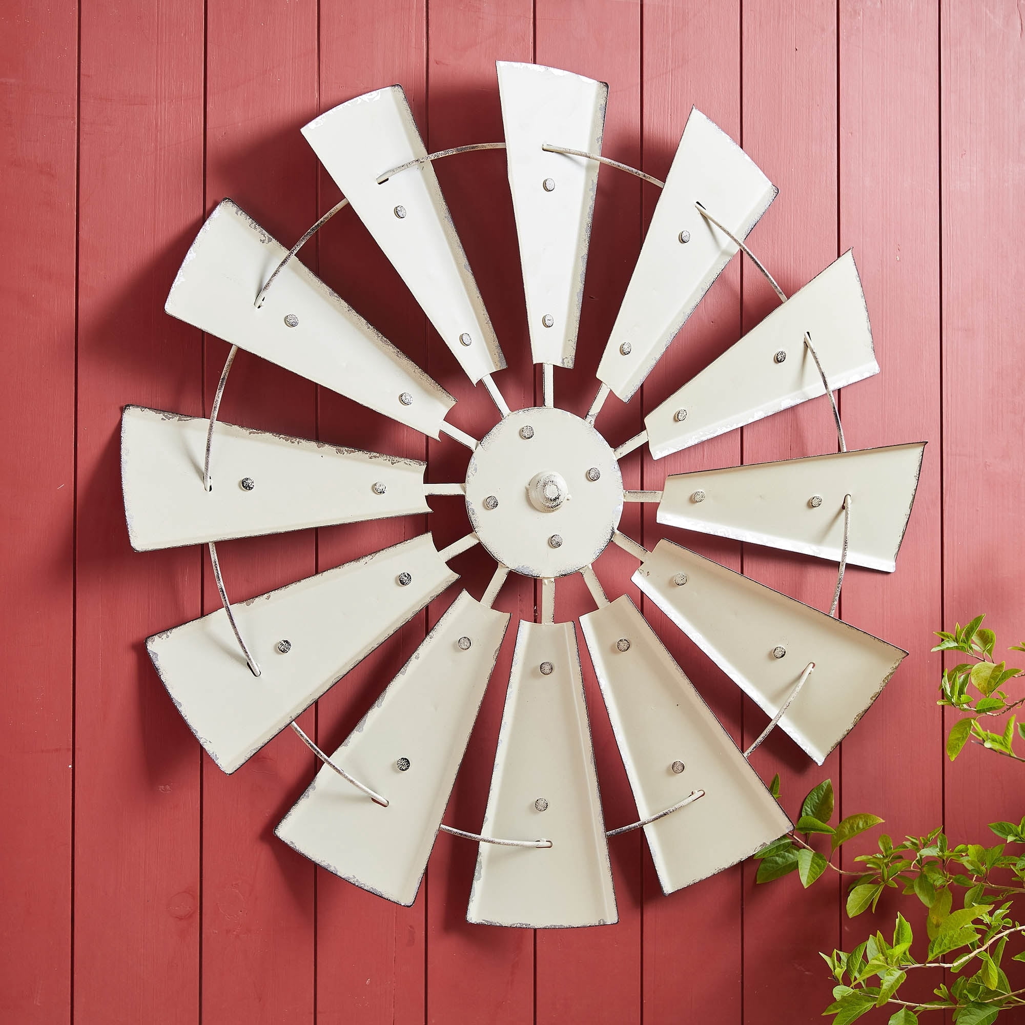 Glitzhome Farmhouse Rustic Wind Spinner Wall Decor Round Beige 28.5 x ...