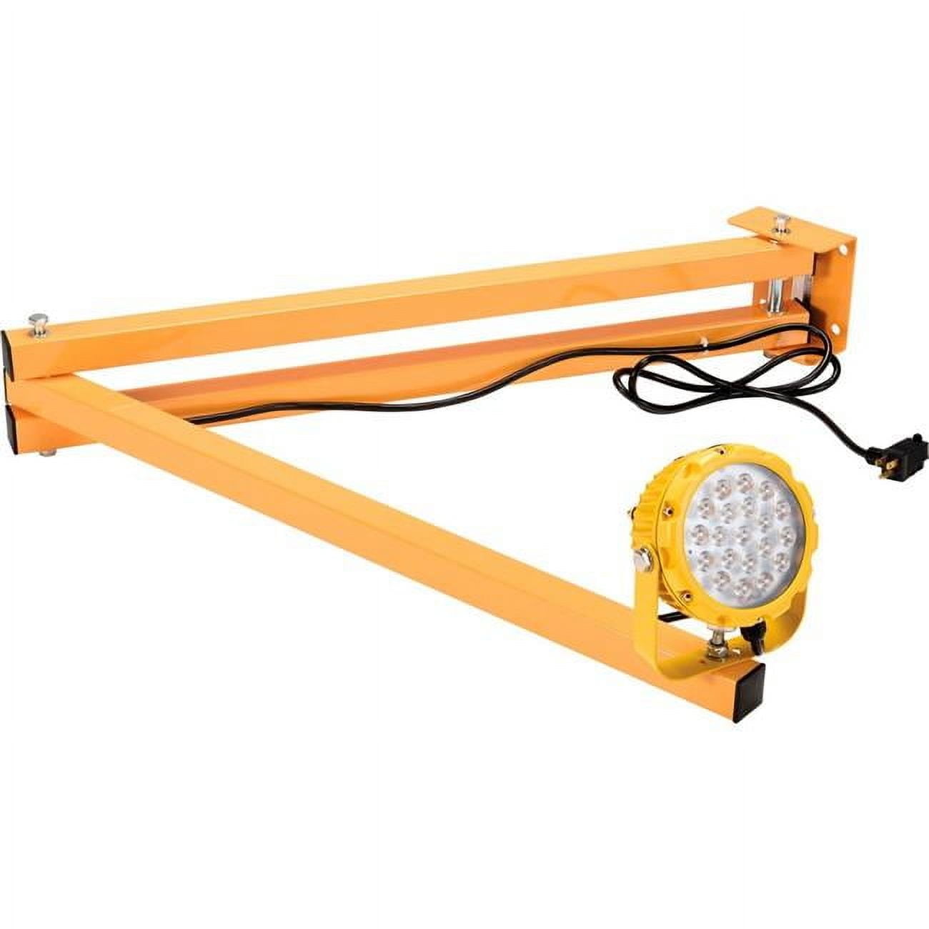 Global Industrial 812428 LED Dock Light with 60 in. Arm - 30W - 3000 ...