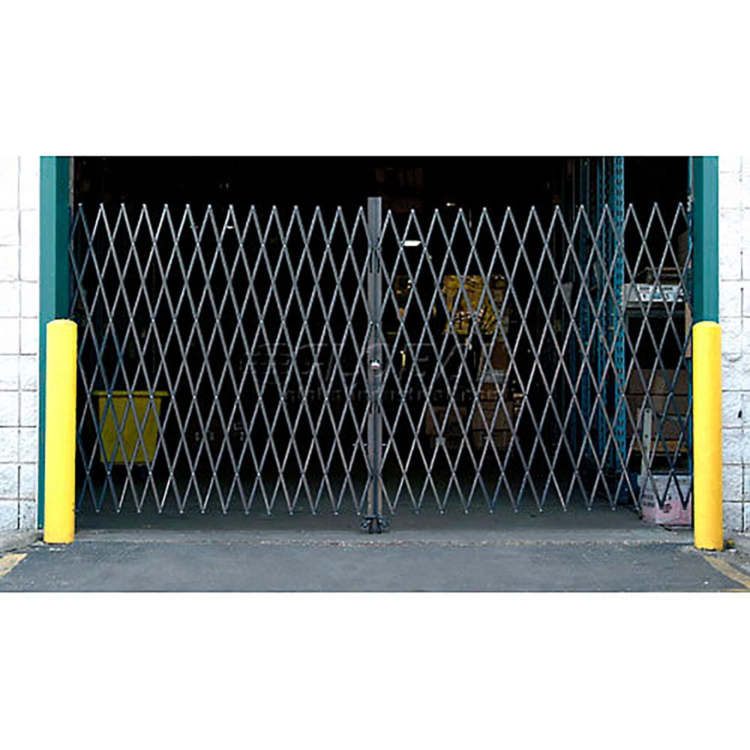 Global Industries 968108 Double Folding Security Gate, 12 x 6.5 ft ...