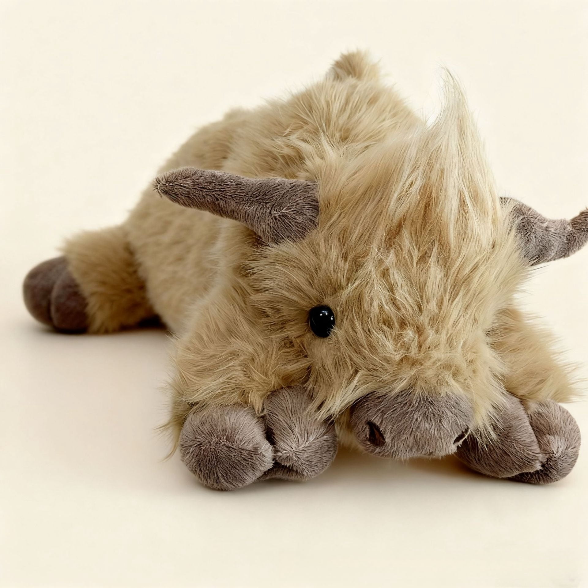 GlobalBreeze Highland Cow Plush Toy, Soft Long Hair Stuffed Animal ...