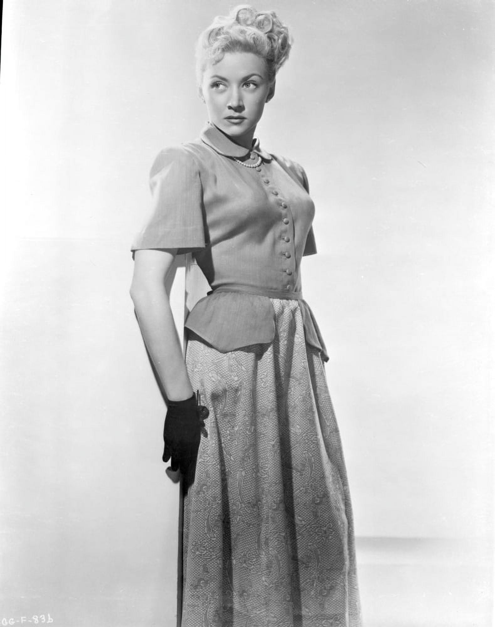 Gloria Grahame Curly Hairdo in a Modest Dress Photo Print (8 x 10 ...