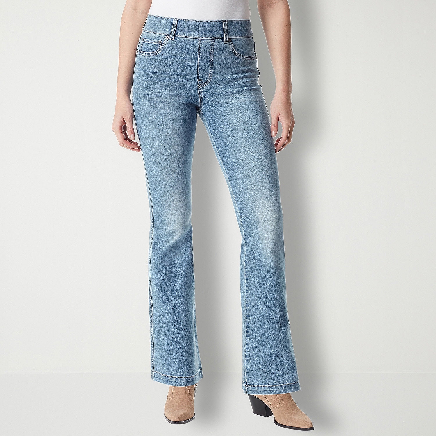 Gloria Vanderbilt Women's Shape Effect Pull-On Flare Jeans 12 Petite Short Sonoma - Walmart.com