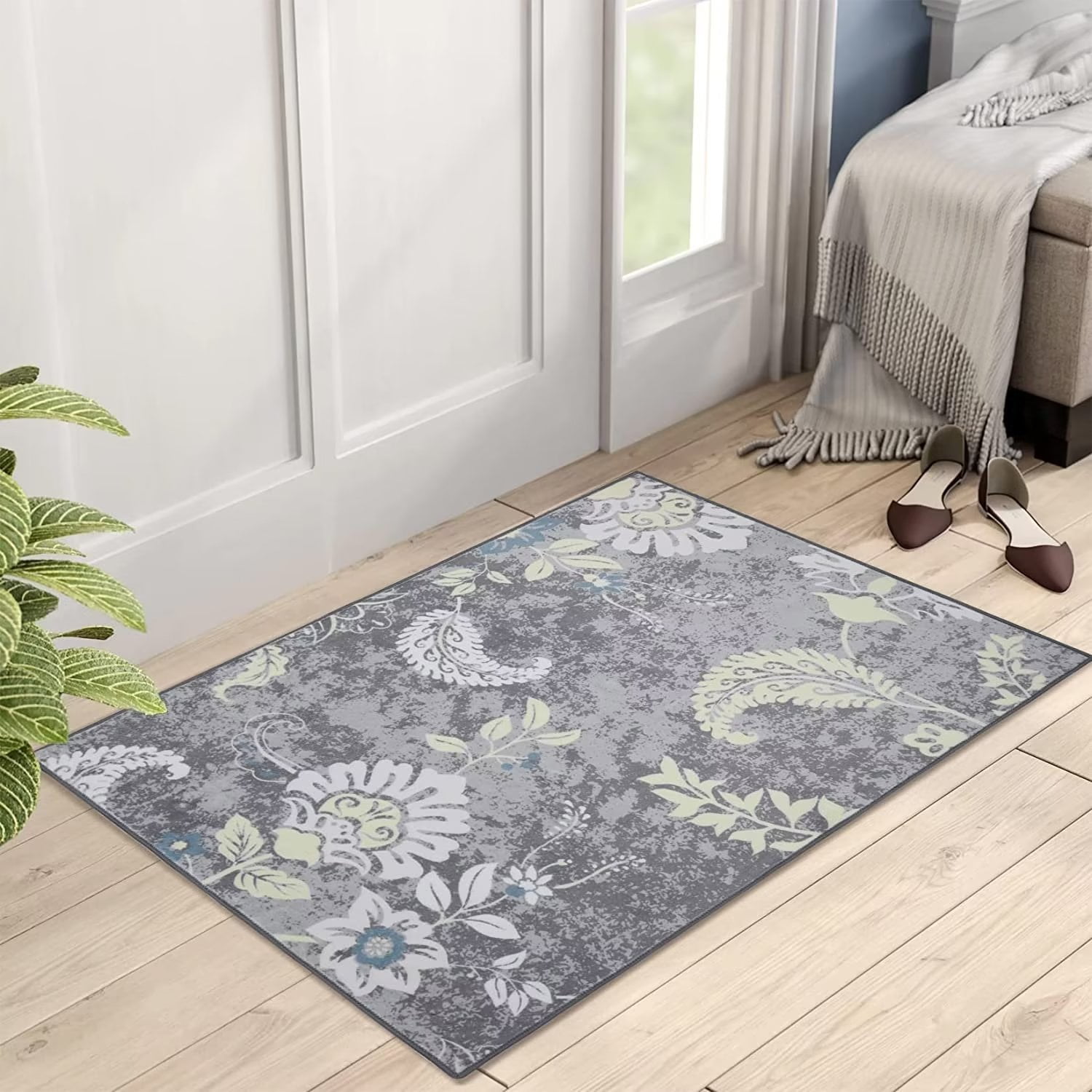 GlowSol 2'x3' Small Indoor Rug Modern Floral Low Pile Non Slip Throw ...