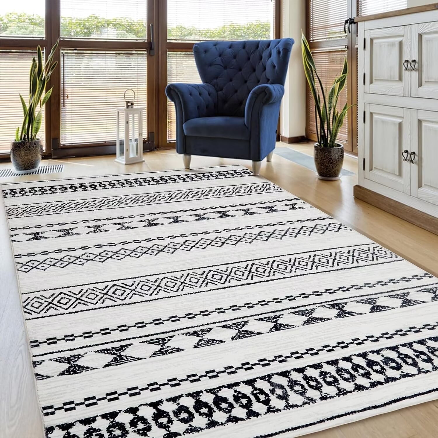 GlowSol 8' x 10' Black White Geometric Rug Farmhouse Moroccan Area Rug ...