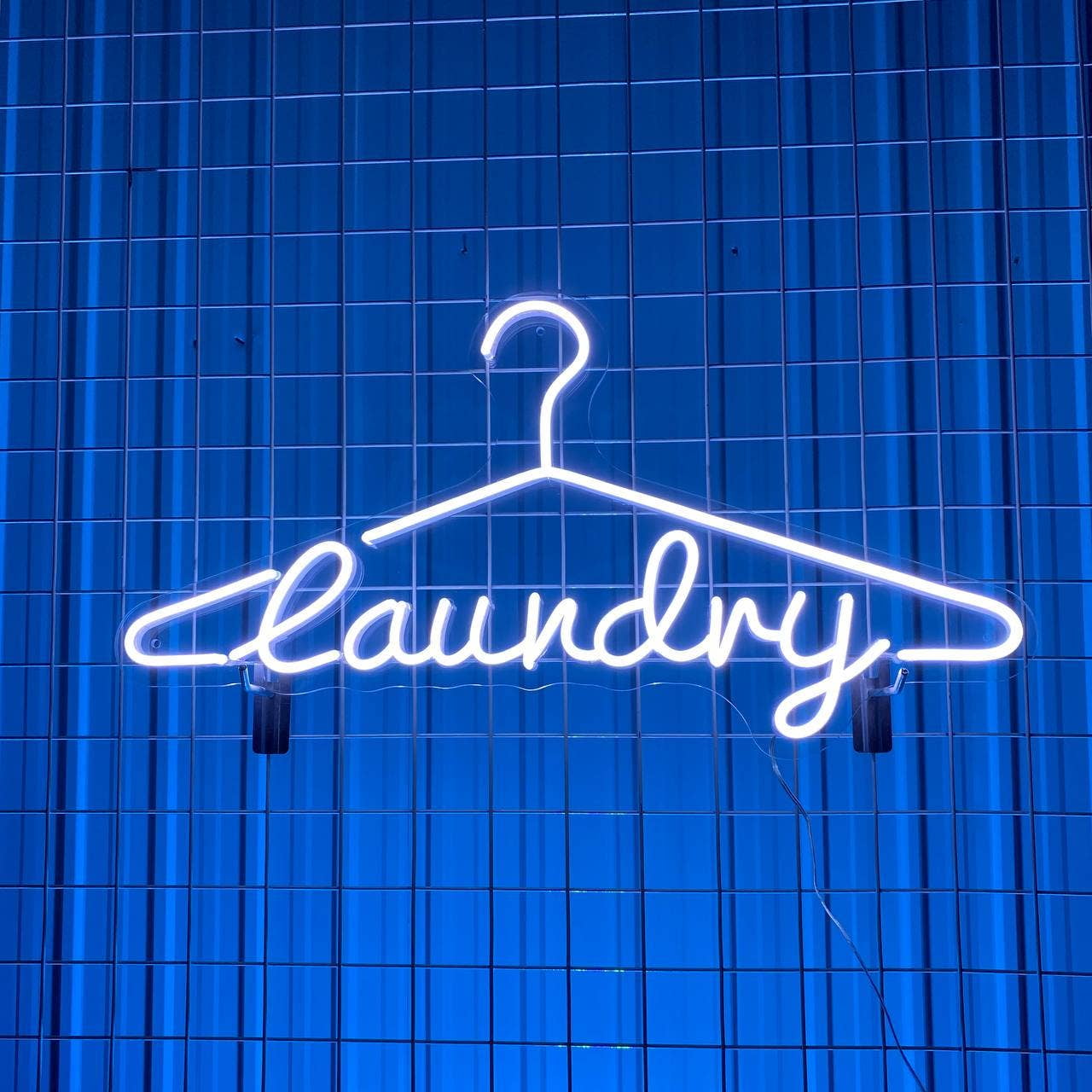 Glowneon Clothes Hanger Neon Sign, Clothes Shop Laundry Signboard ...