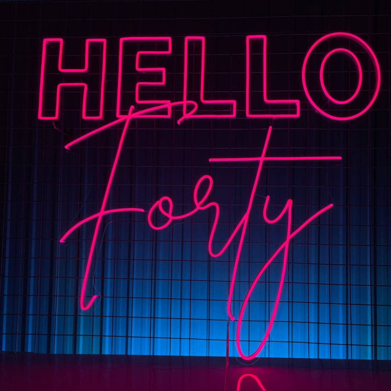 Glowneon Hello Forty Neon Sign, Birthday Long-lasting Wall Decor ...