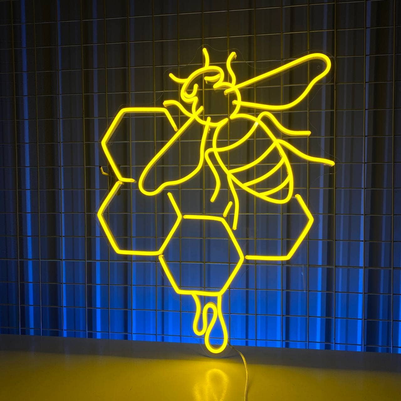 Glowneon Honeycomb Neon Sign, Hive Led Light Decor, Bee Led Sign ...