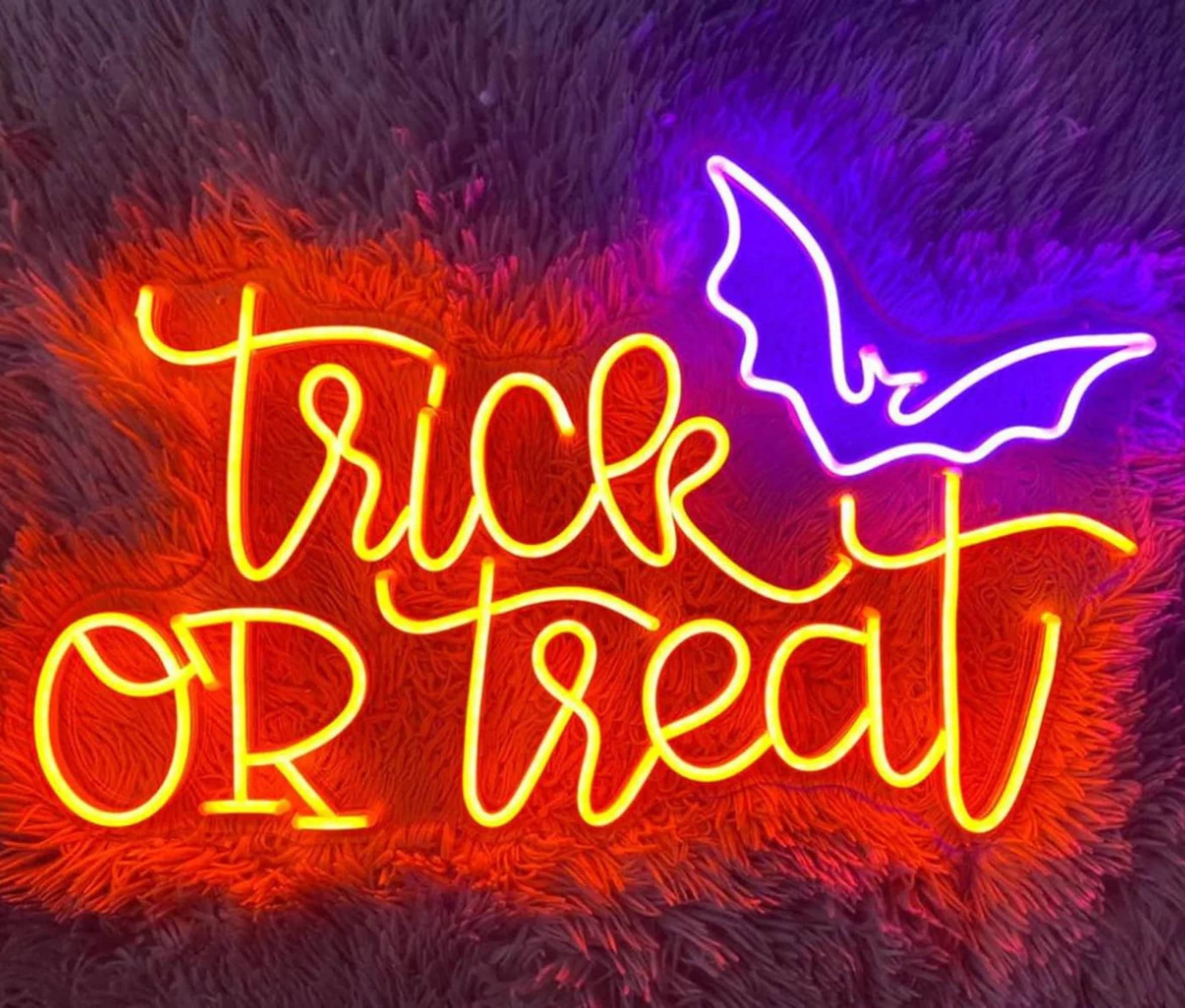 Glowneon Trick or Treat Neon Signs, Halloween Led Sign Wall Decor ...