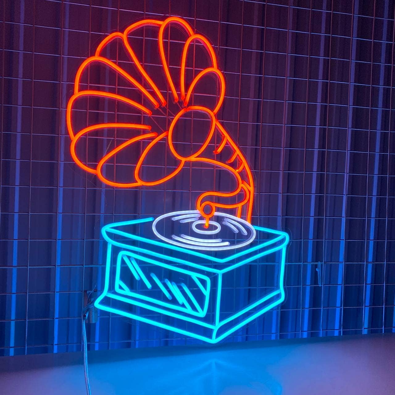 Glowneon Vinyl Record Player Neon, Retro Music Wall Art Led Decor ...