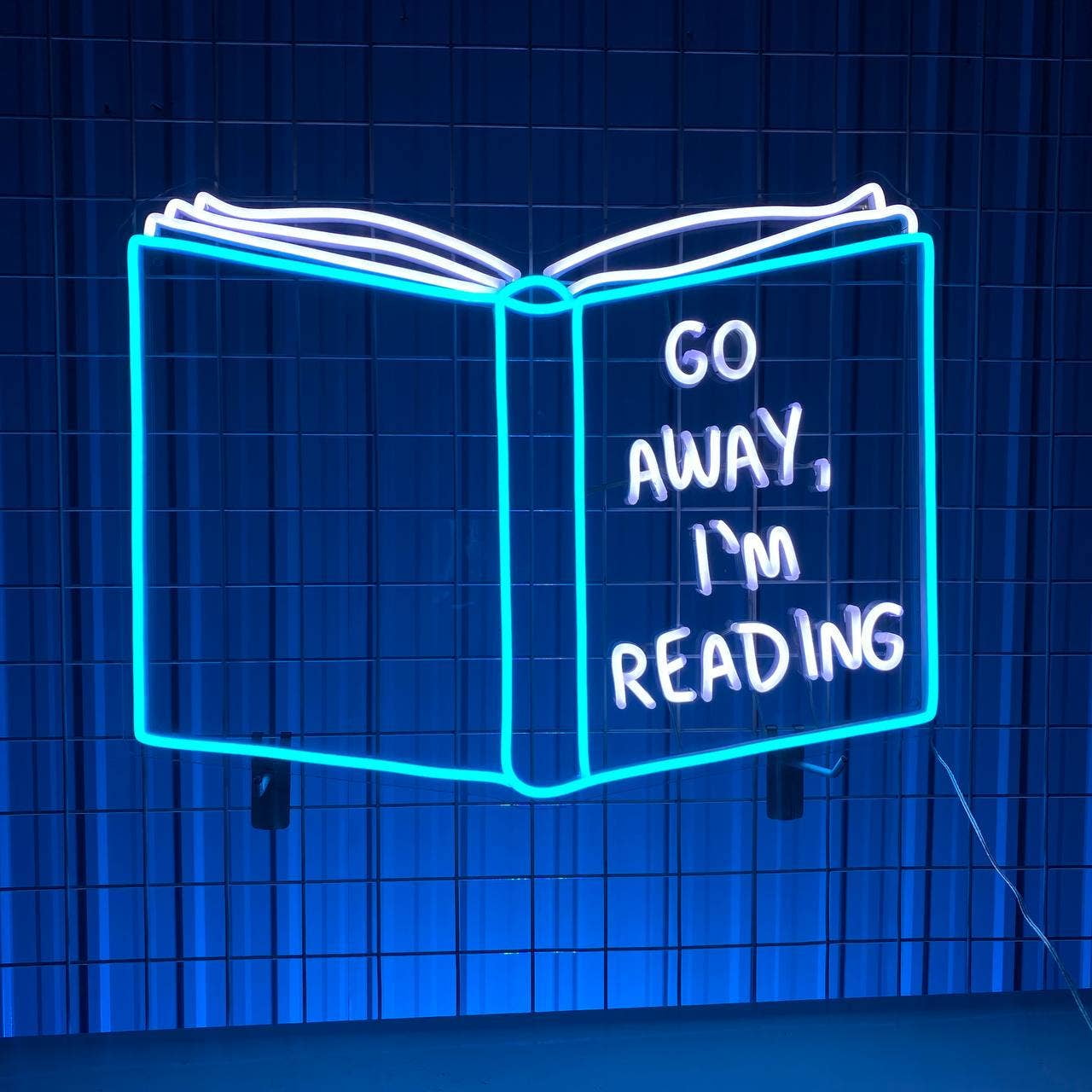 Go Away I'm Reading Neon Sign, Coffee Book Store Wall Decor - Walmart.com