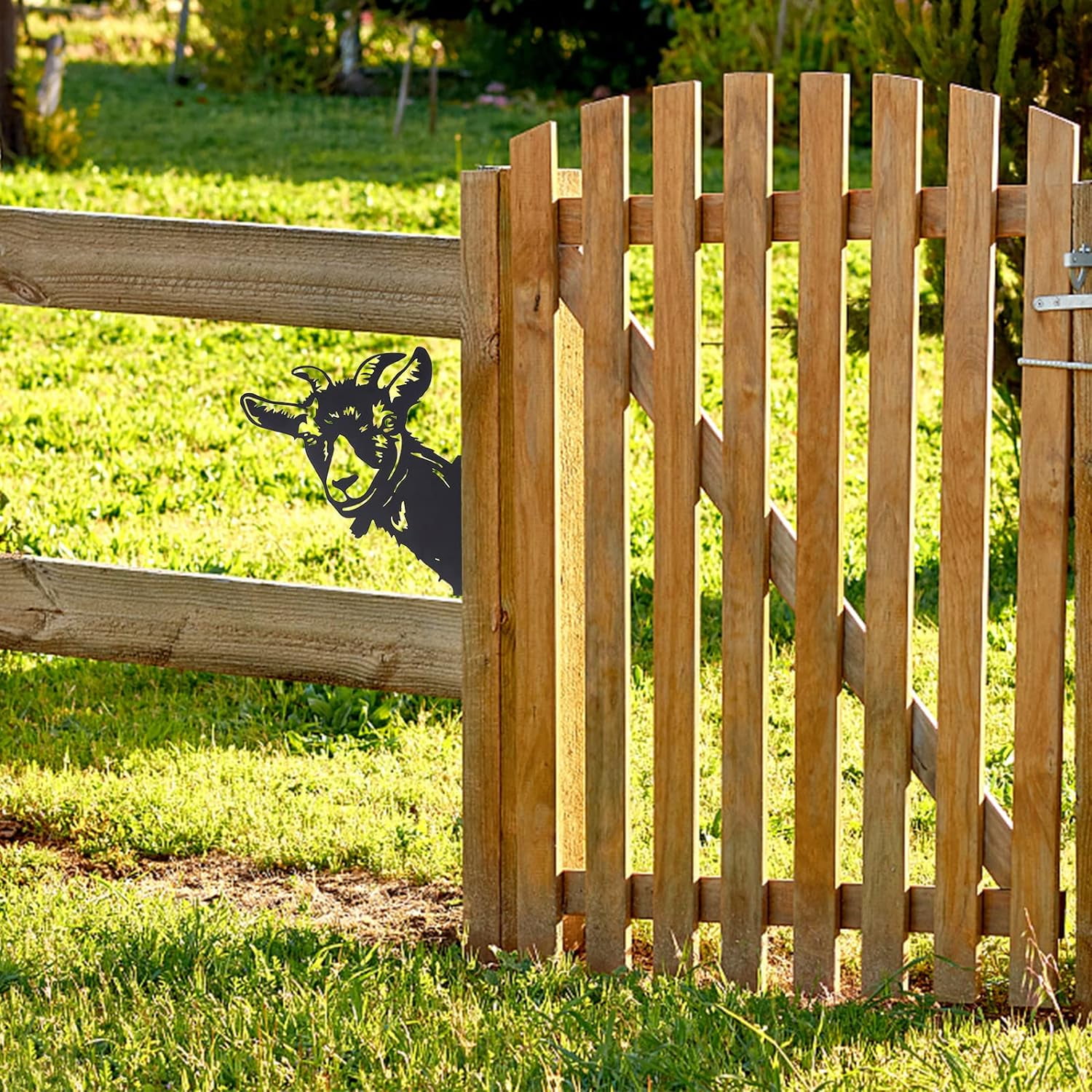Goat Metal Art Peeking Goat Ornament Animal Yard Art Farm Watching Goat ...