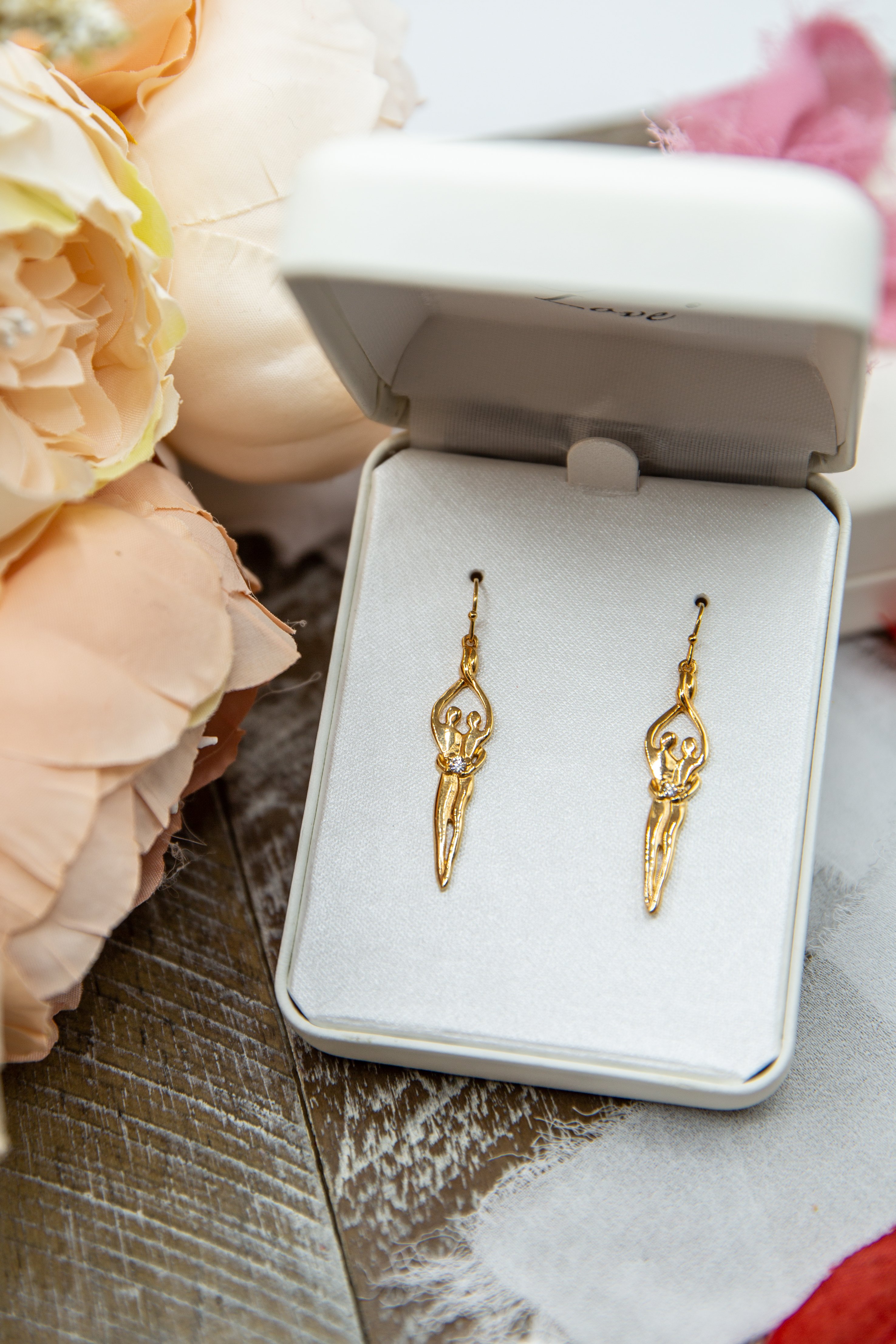 Gold Dangle Earrings | Medium Lever Back | Clear - Walmart.com