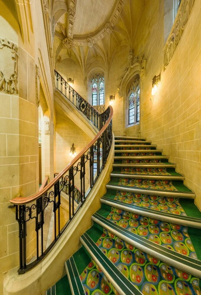 Gold Luxurious Backdrop Church European Castle Golden Red Carpet Lover ...